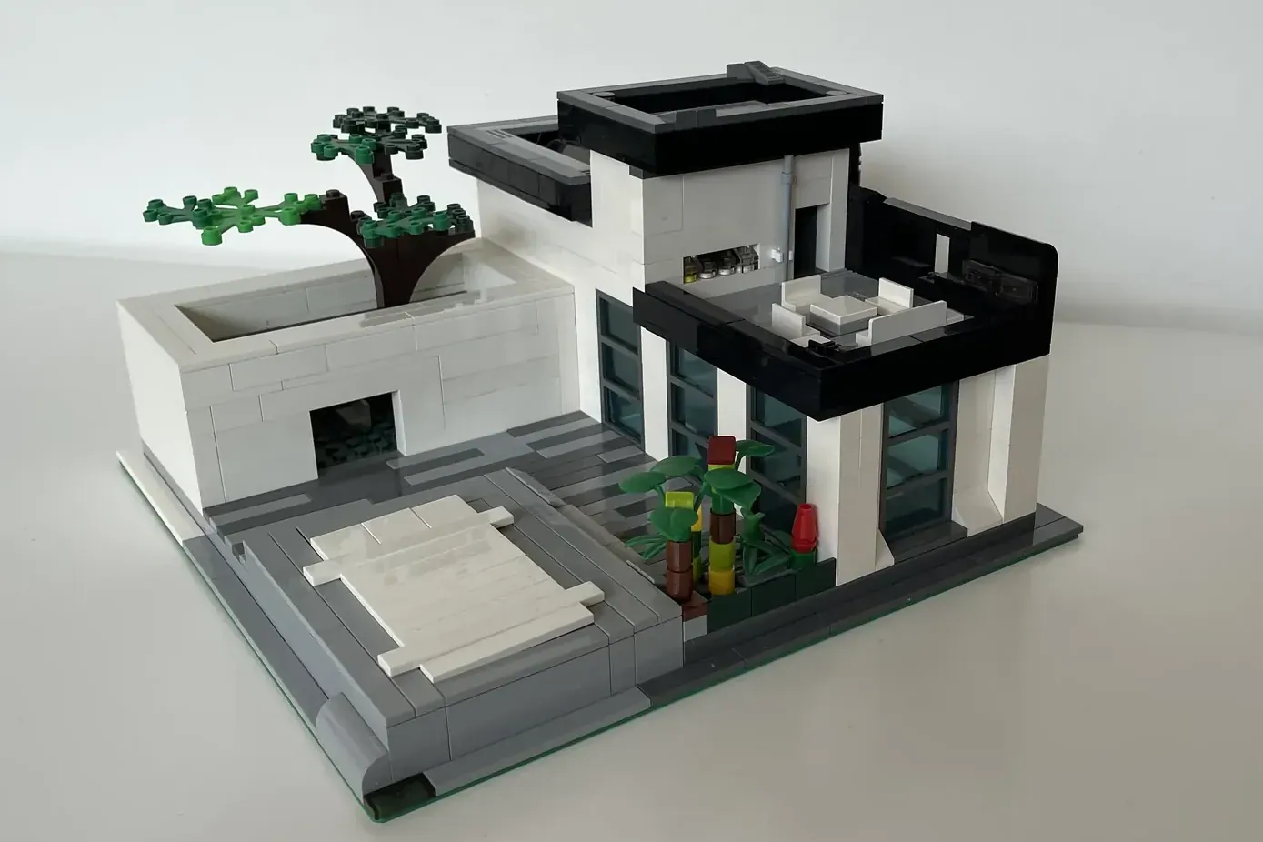 Architect White House With Patio | LEGO® Ideas