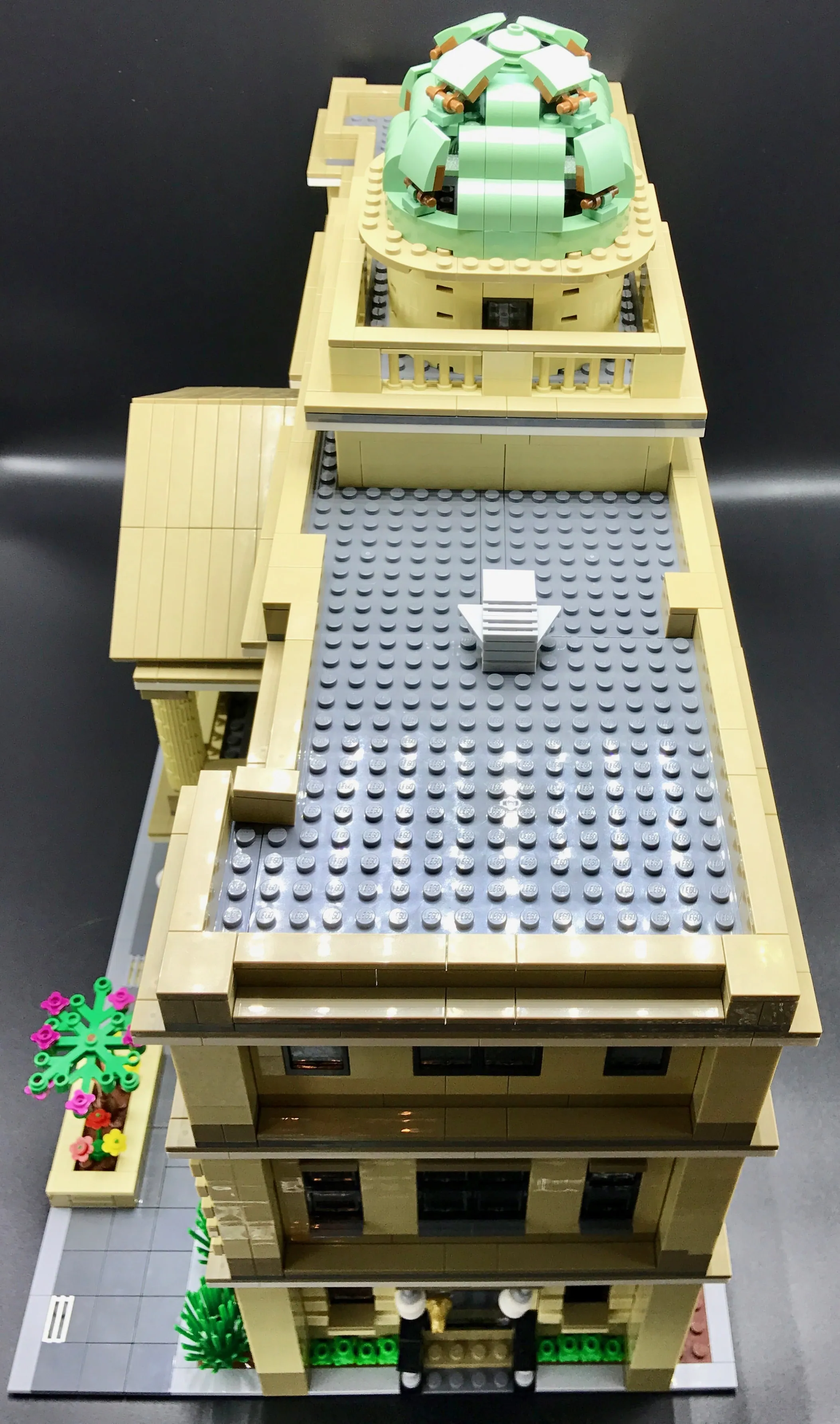 LEGO University Modular | LEGO® Ideas