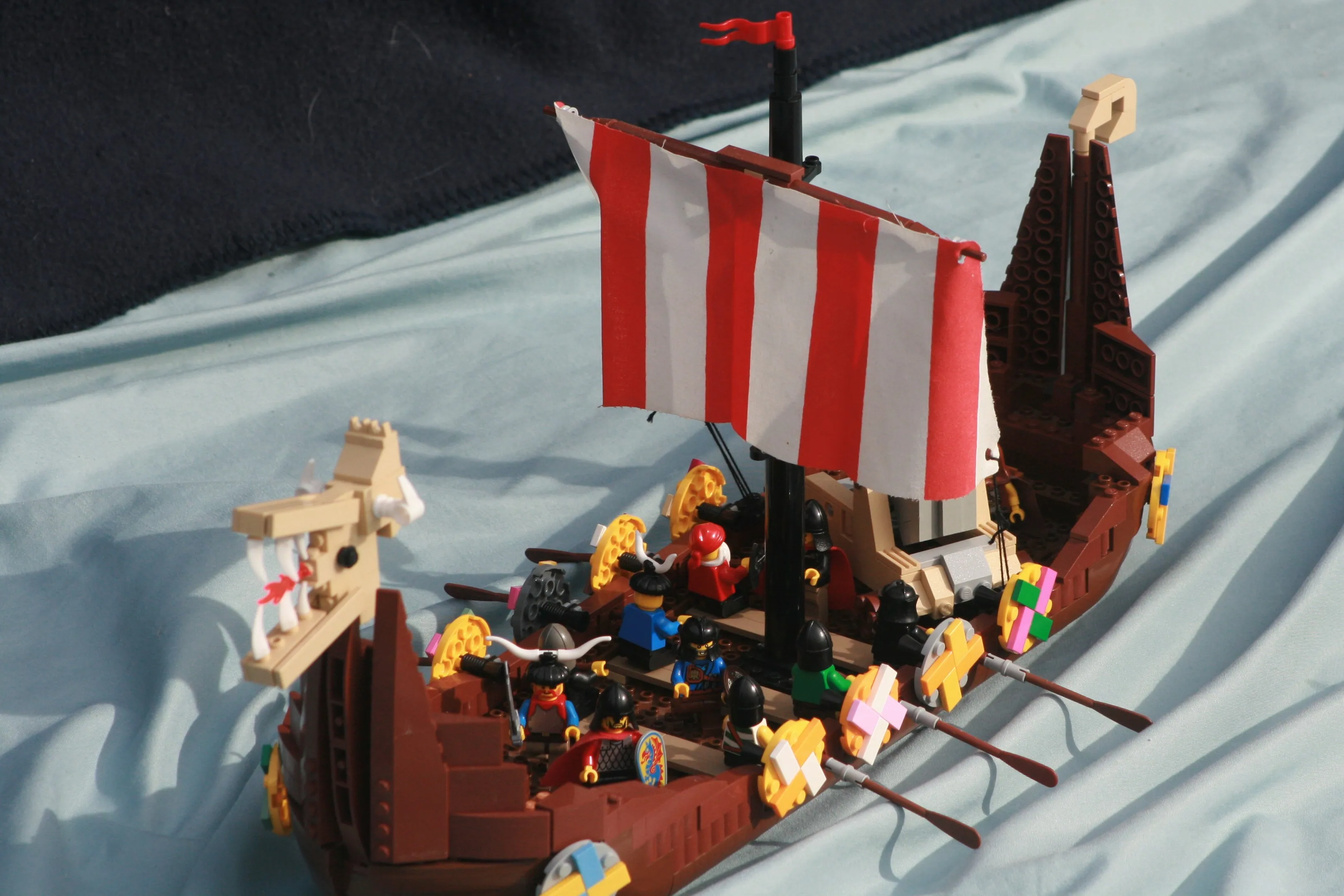 Viking Longship with Working Catapult | LEGO® Ideas