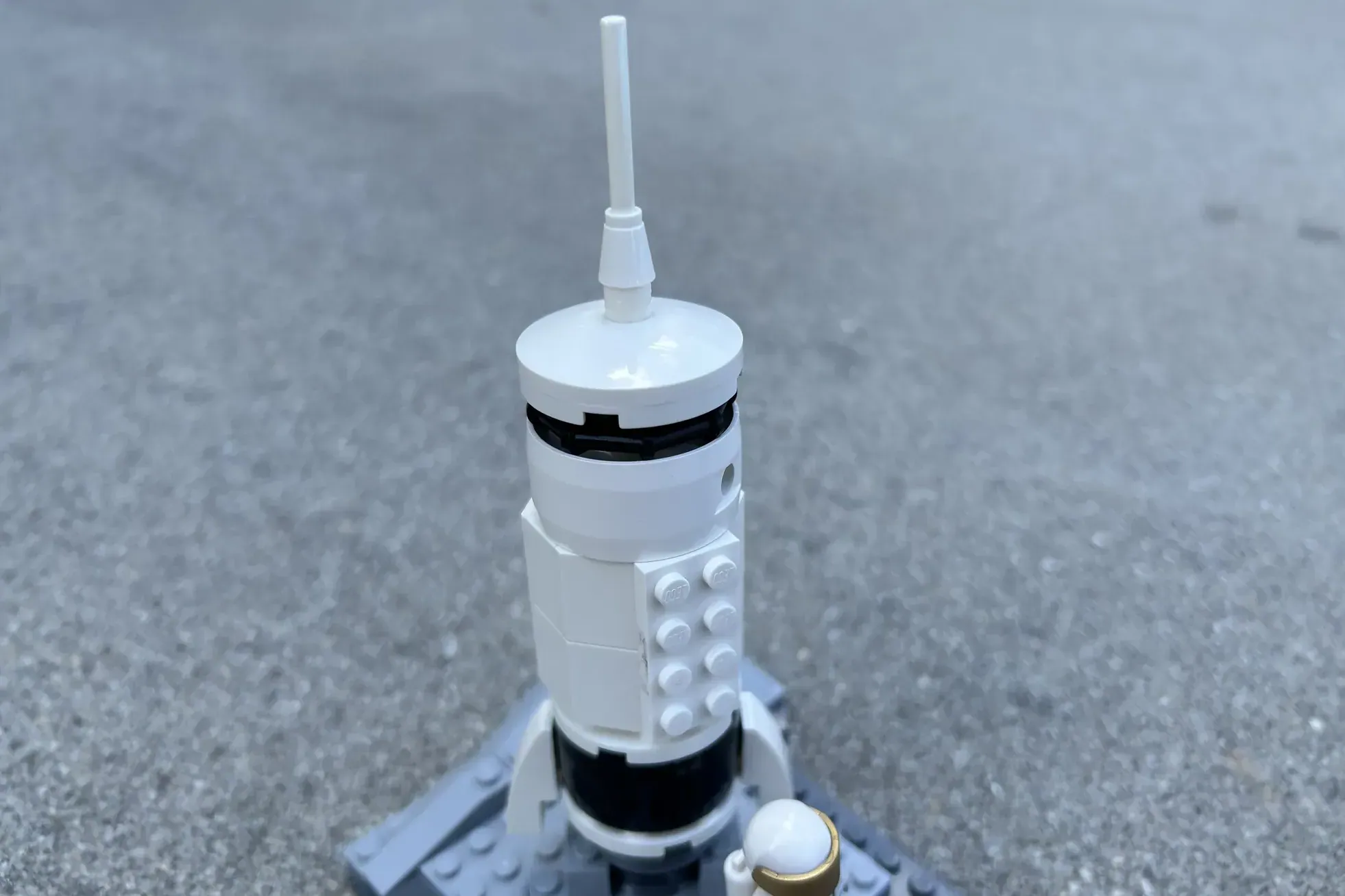 Neil Armstrong- First Moon Landing | LEGO® Ideas