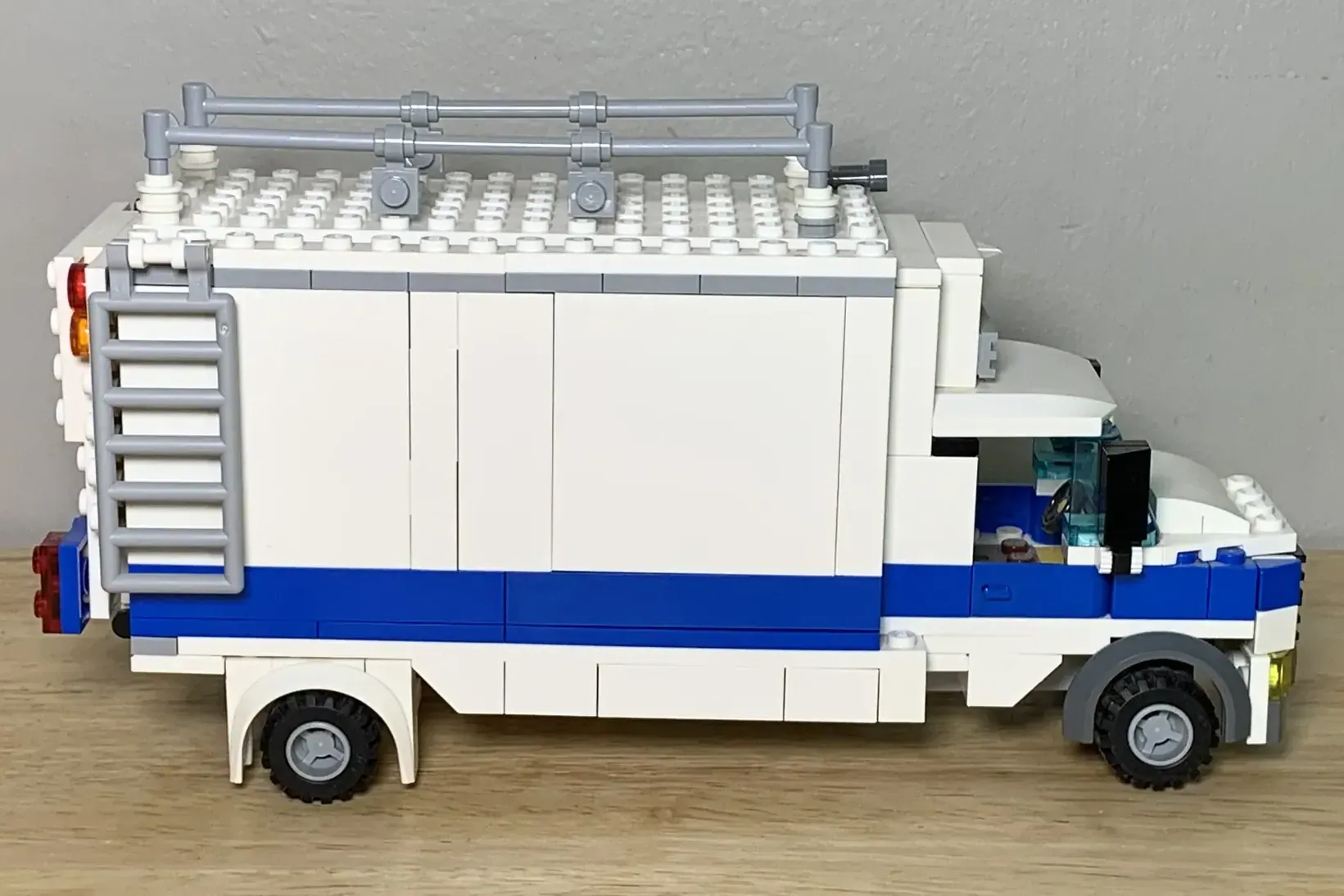 Short Circuit Nova Robotics Truck | LEGO® Ideas