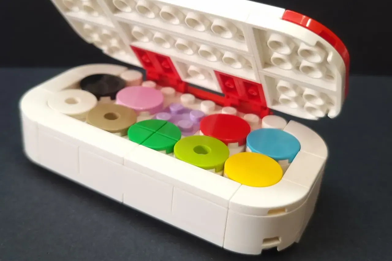 Watercolour Artist | LEGO® Ideas
