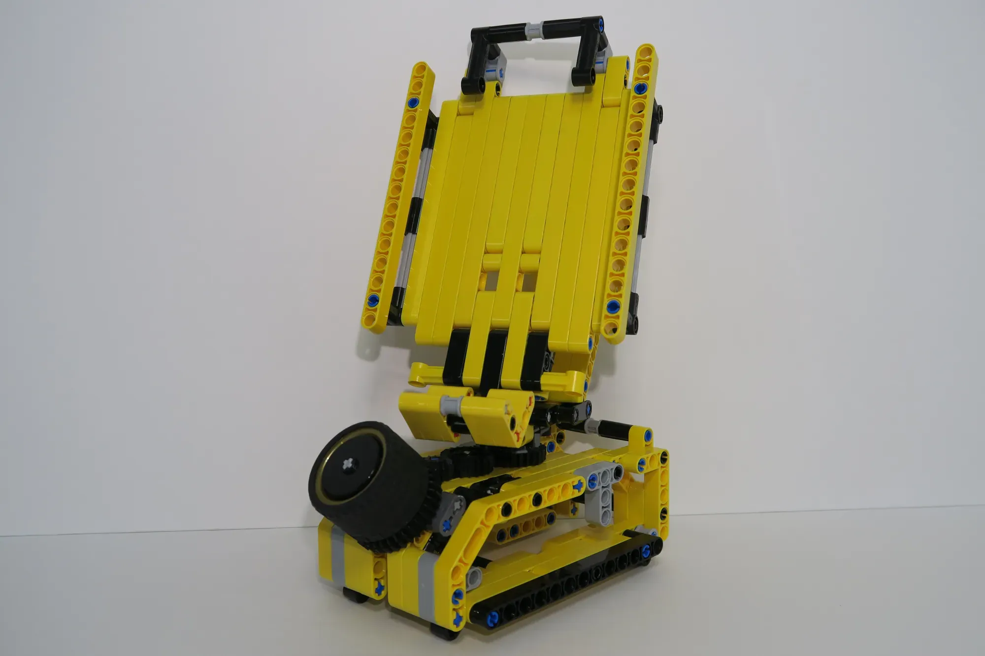 The Convertible Stand | LEGO® Ideas