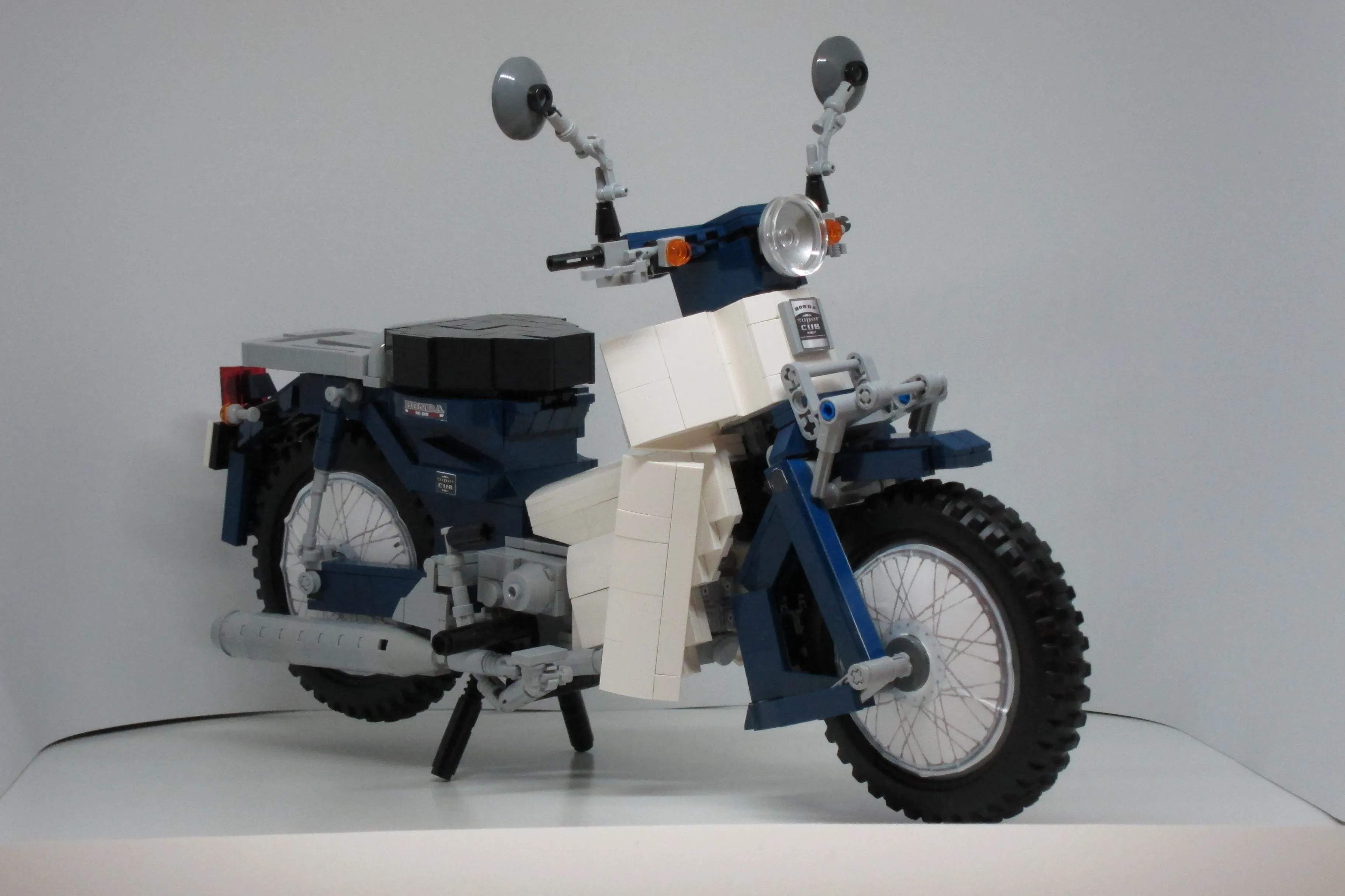 Honda Super Cub | LEGO® Ideas