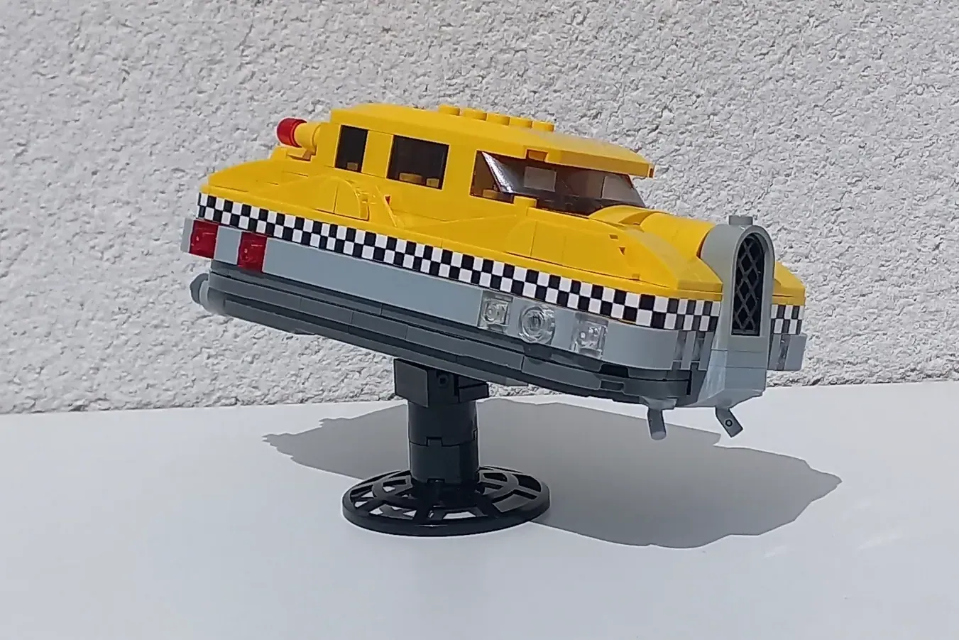 Korben Dallas' Cab - The Fifth Element | LEGO® Ideas