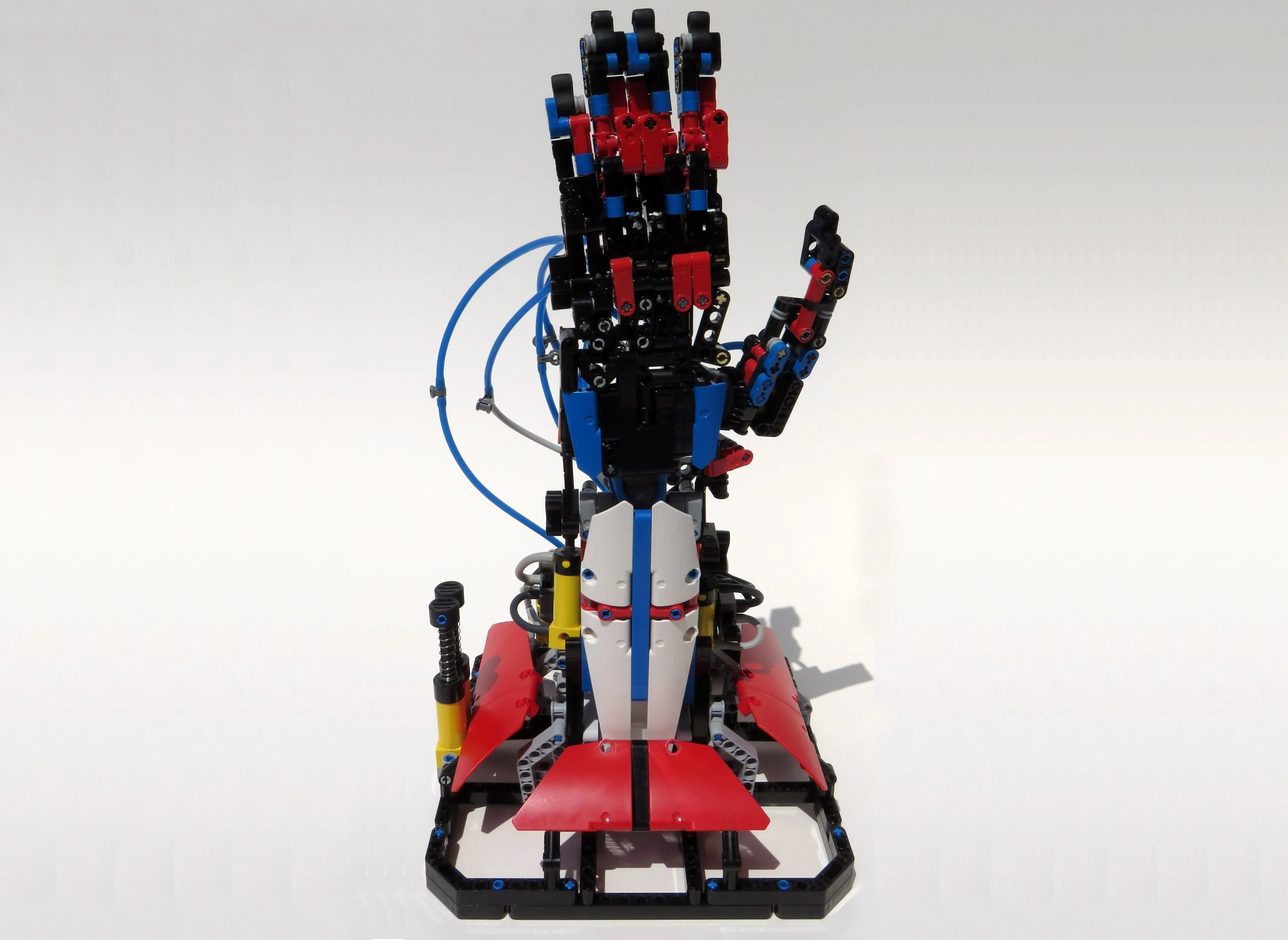 Prosthetic Hand | LEGO® Ideas