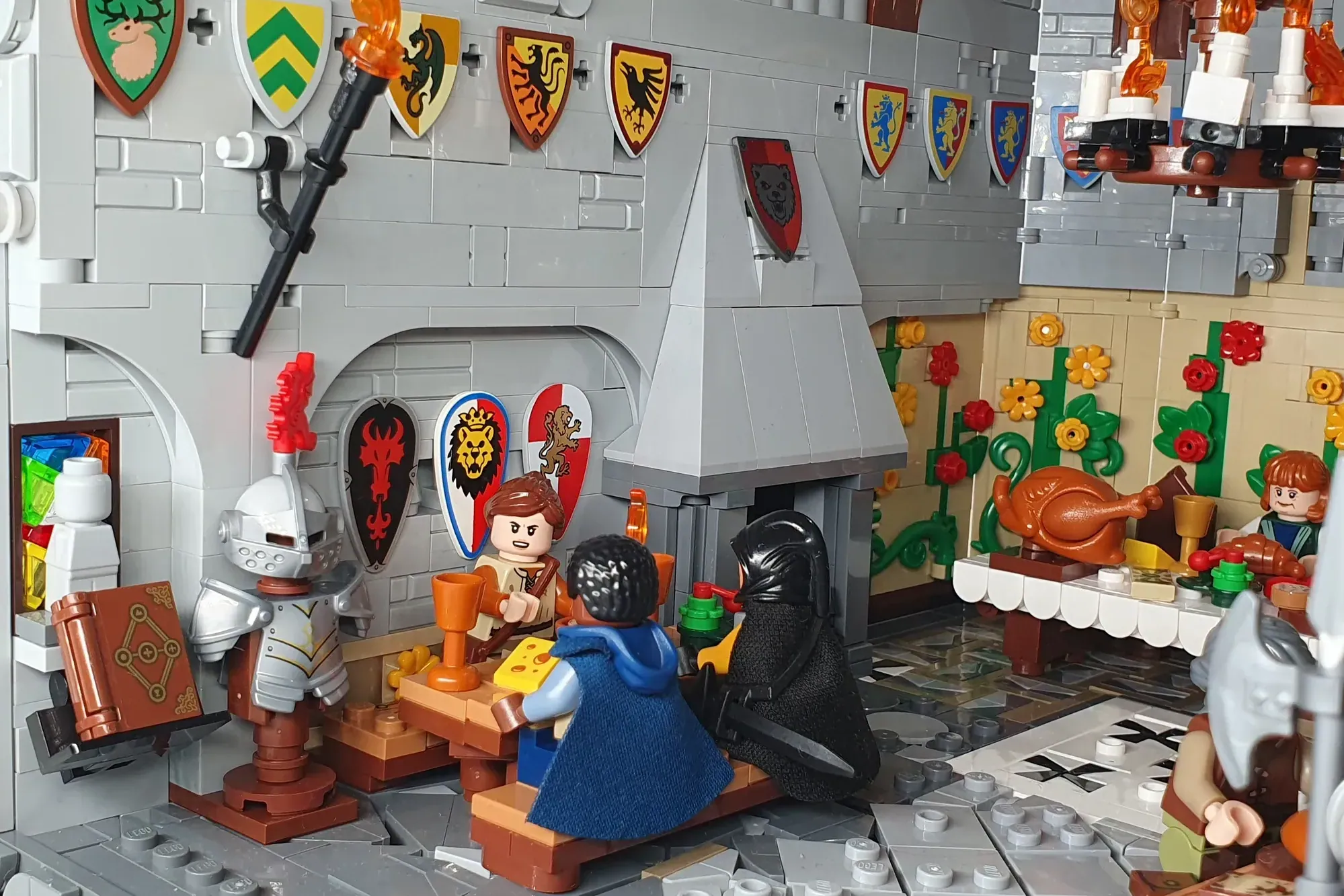 Medieval Great Hall Book Nook | LEGO® Ideas