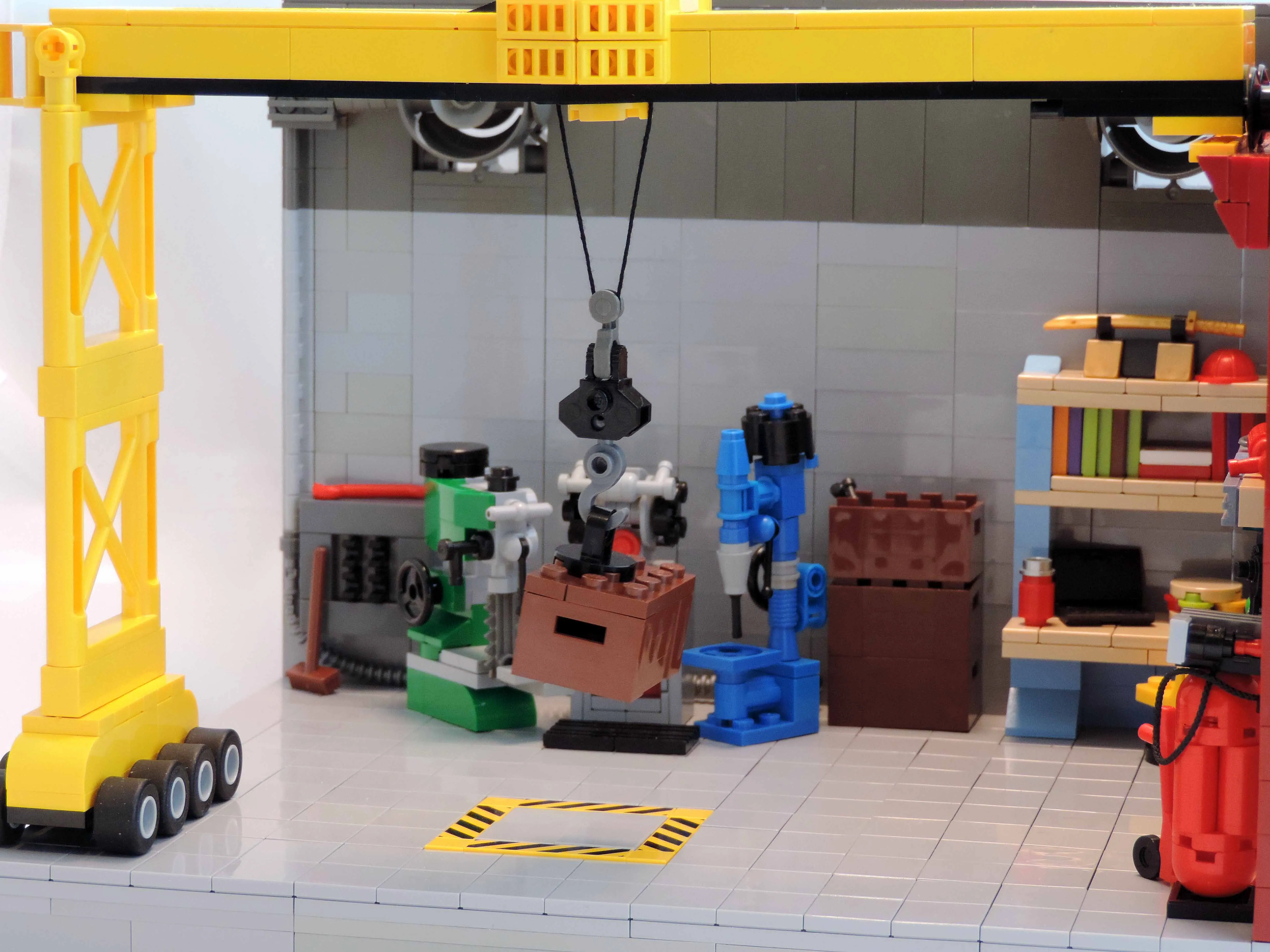 Master Mechanic’s Garage | LEGO® Ideas