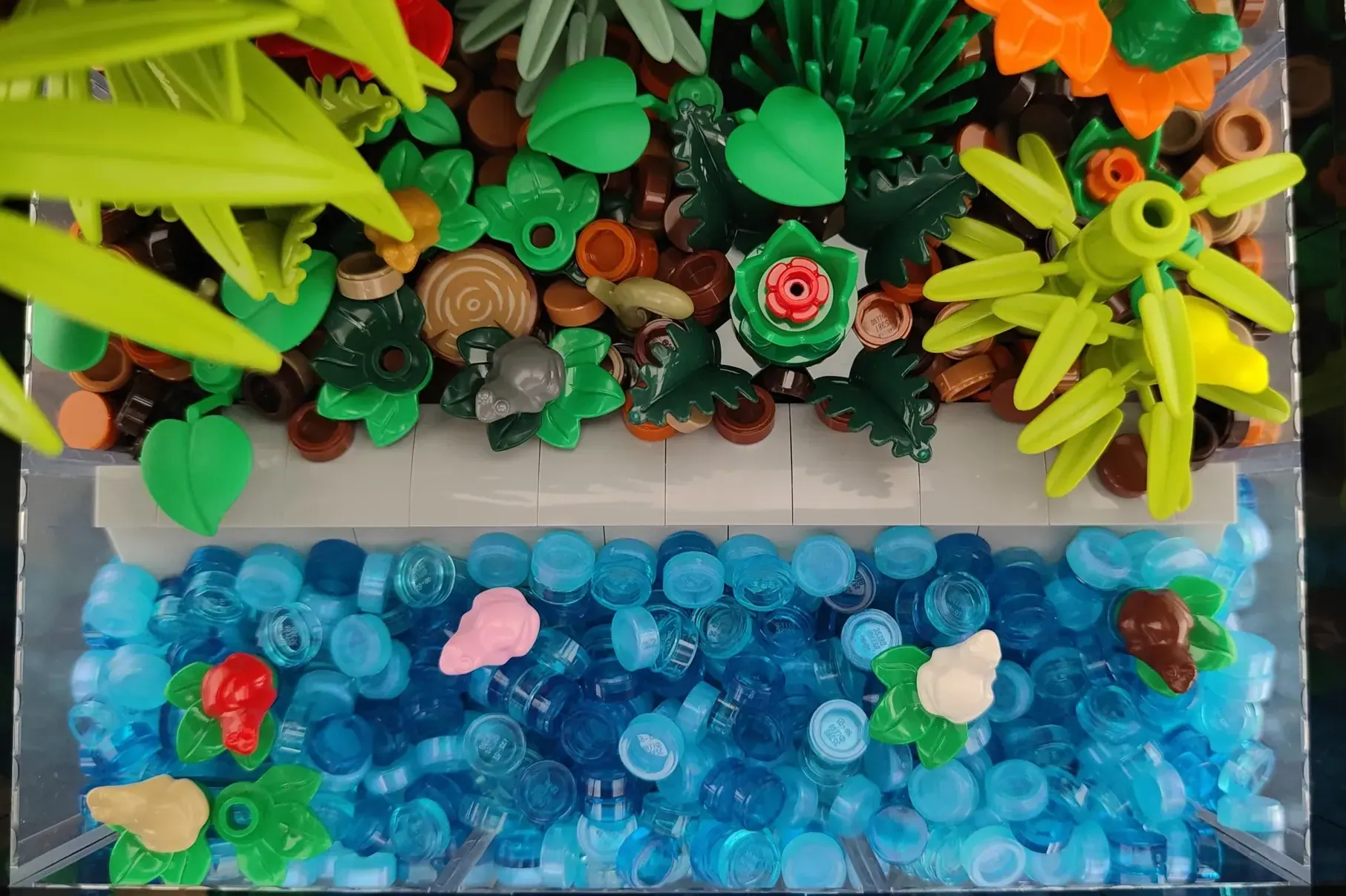 Lego Frog Paludarium | LEGO® Ideas