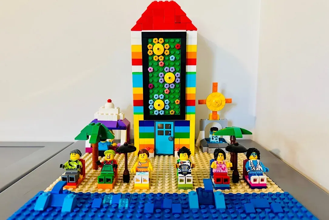 The Paradise Retreat | LEGO® Ideas