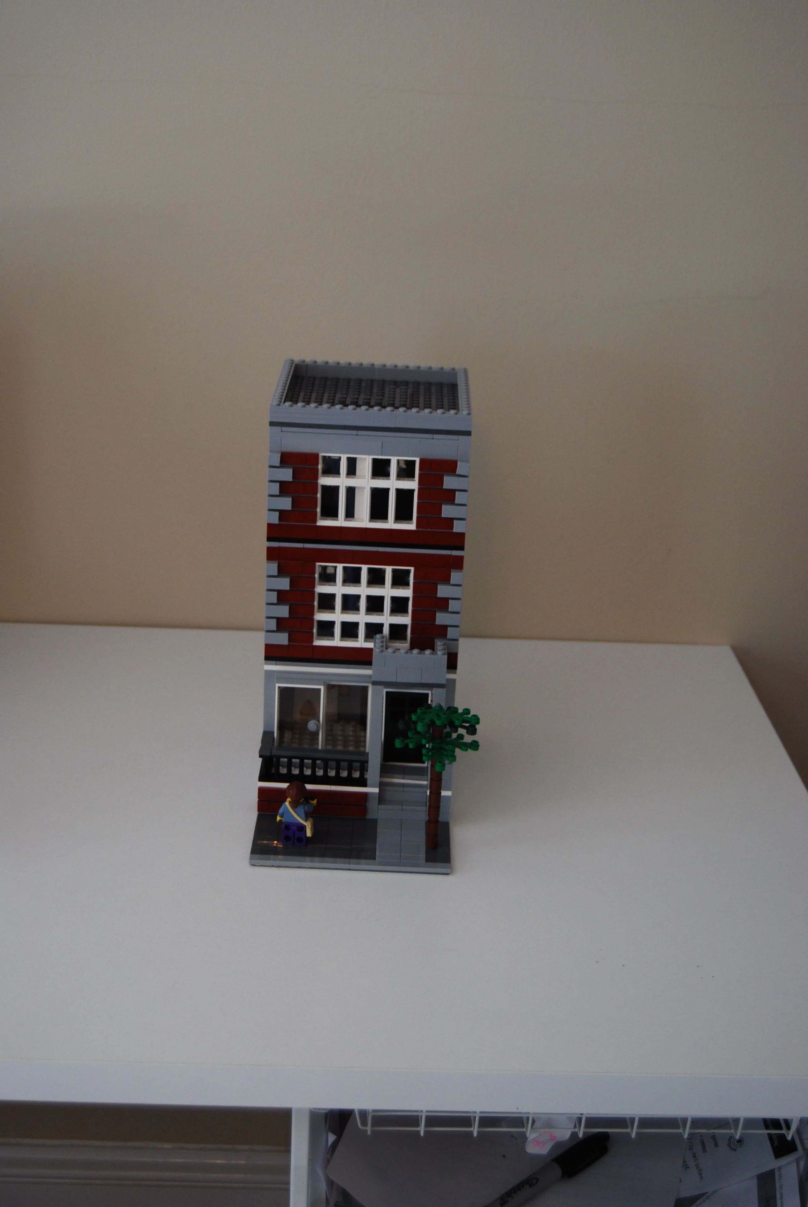 Modular office building | LEGO® Ideas