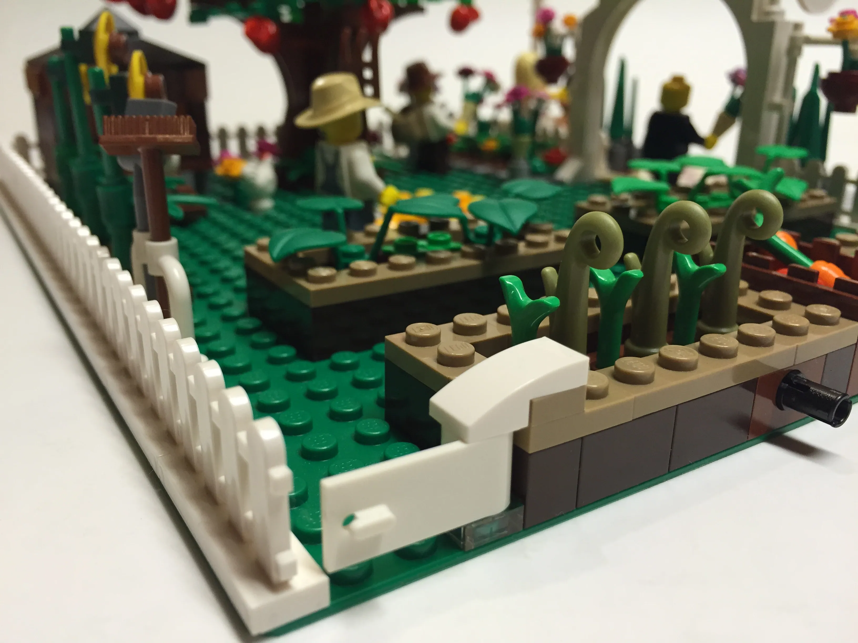 Modular City Garden | LEGO® Ideas