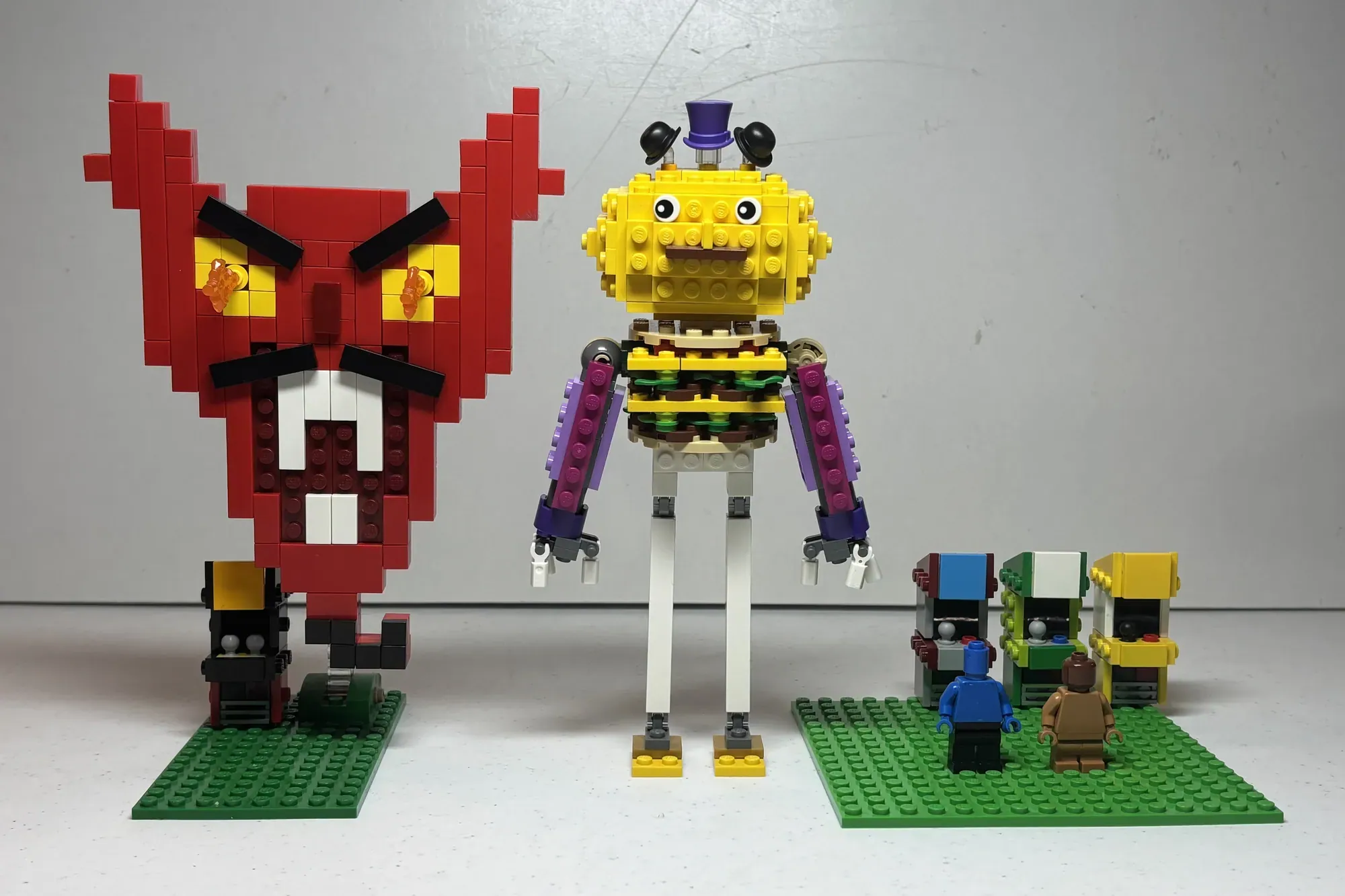Regular Show: Mordecai and Rigby vs the Destroyer of Worlds | LEGO® Ideas