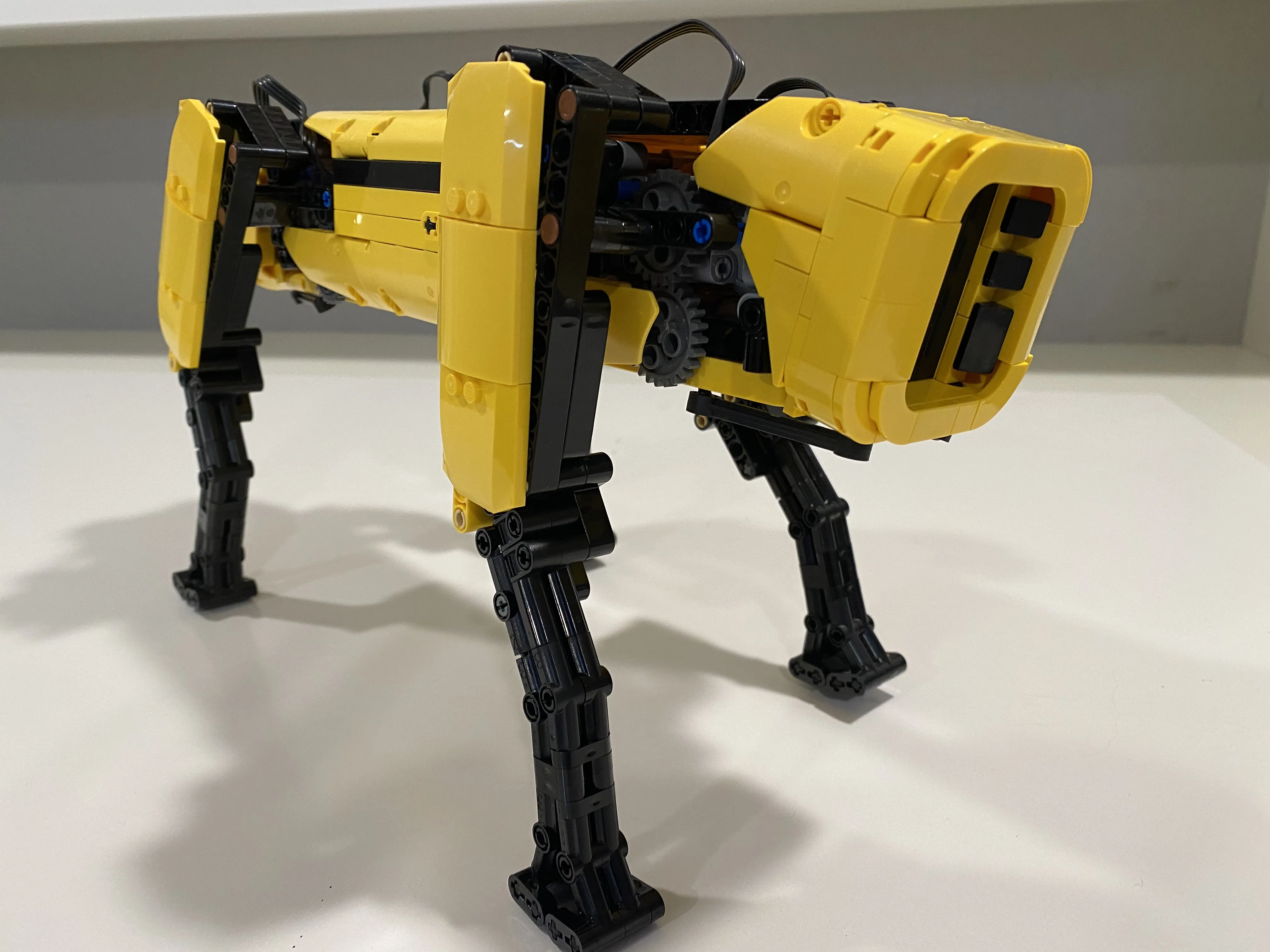 Boston Dynamics Spot 1:4 Scale Motorized Model | LEGO® Ideas