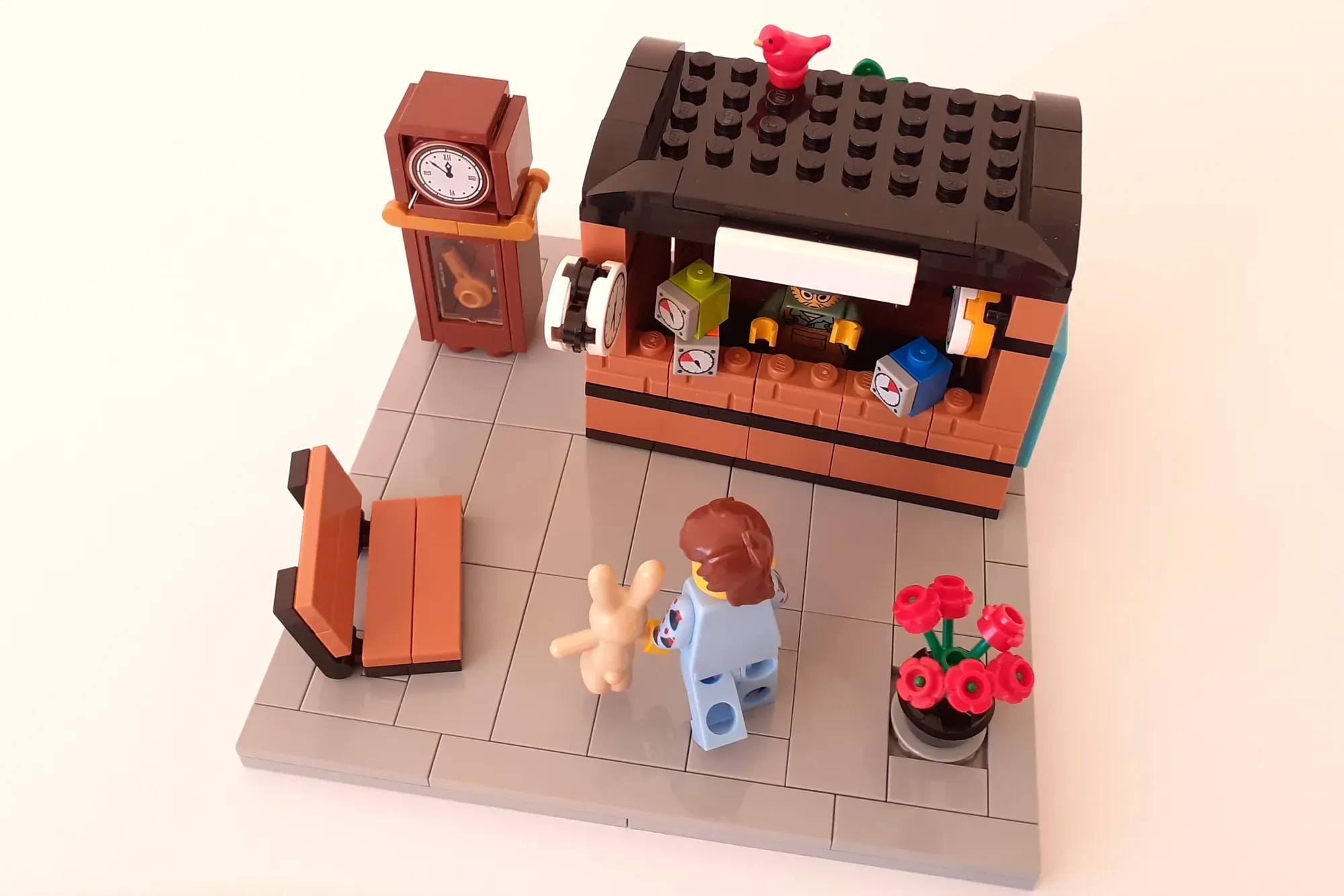 A Watch Shop to No Longer Be Late | LEGO® Ideas