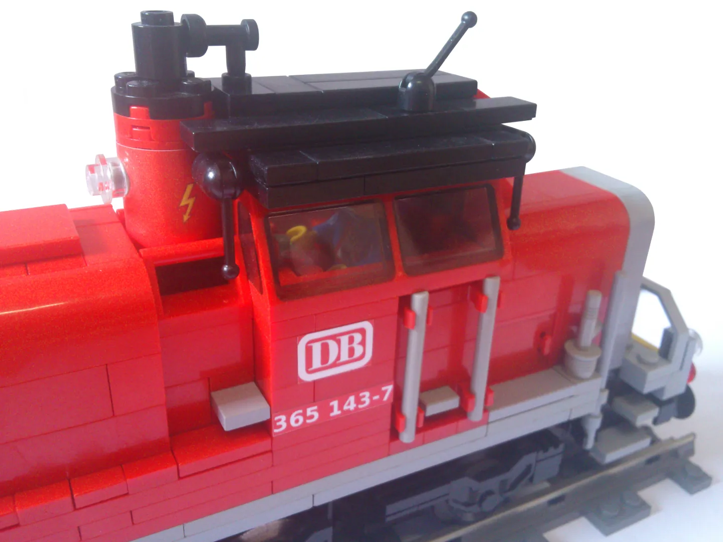 German Shunter Locomotive MaK 600458 | LEGO® Ideas