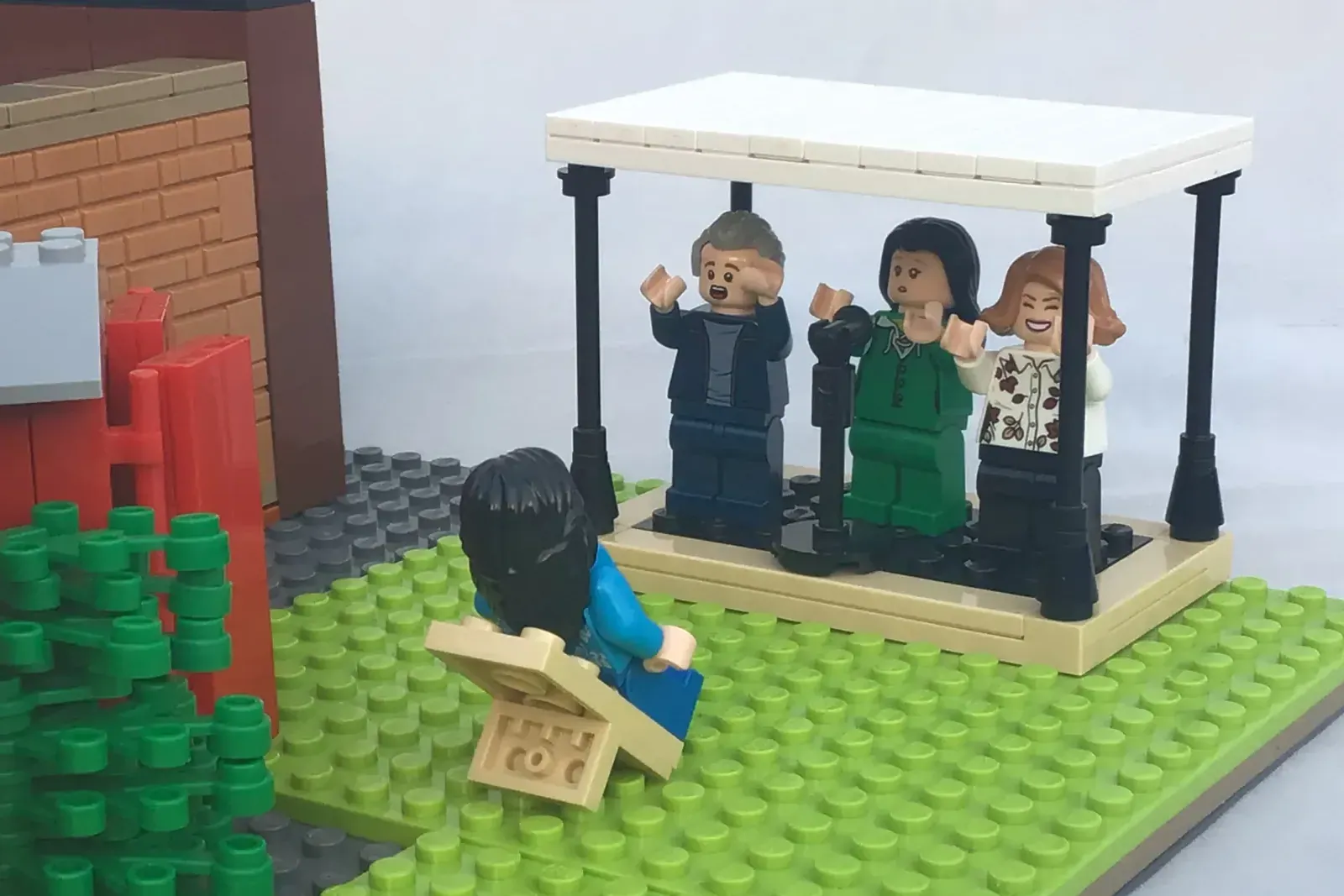 Taskmaster UK House and Studio | LEGO® Ideas