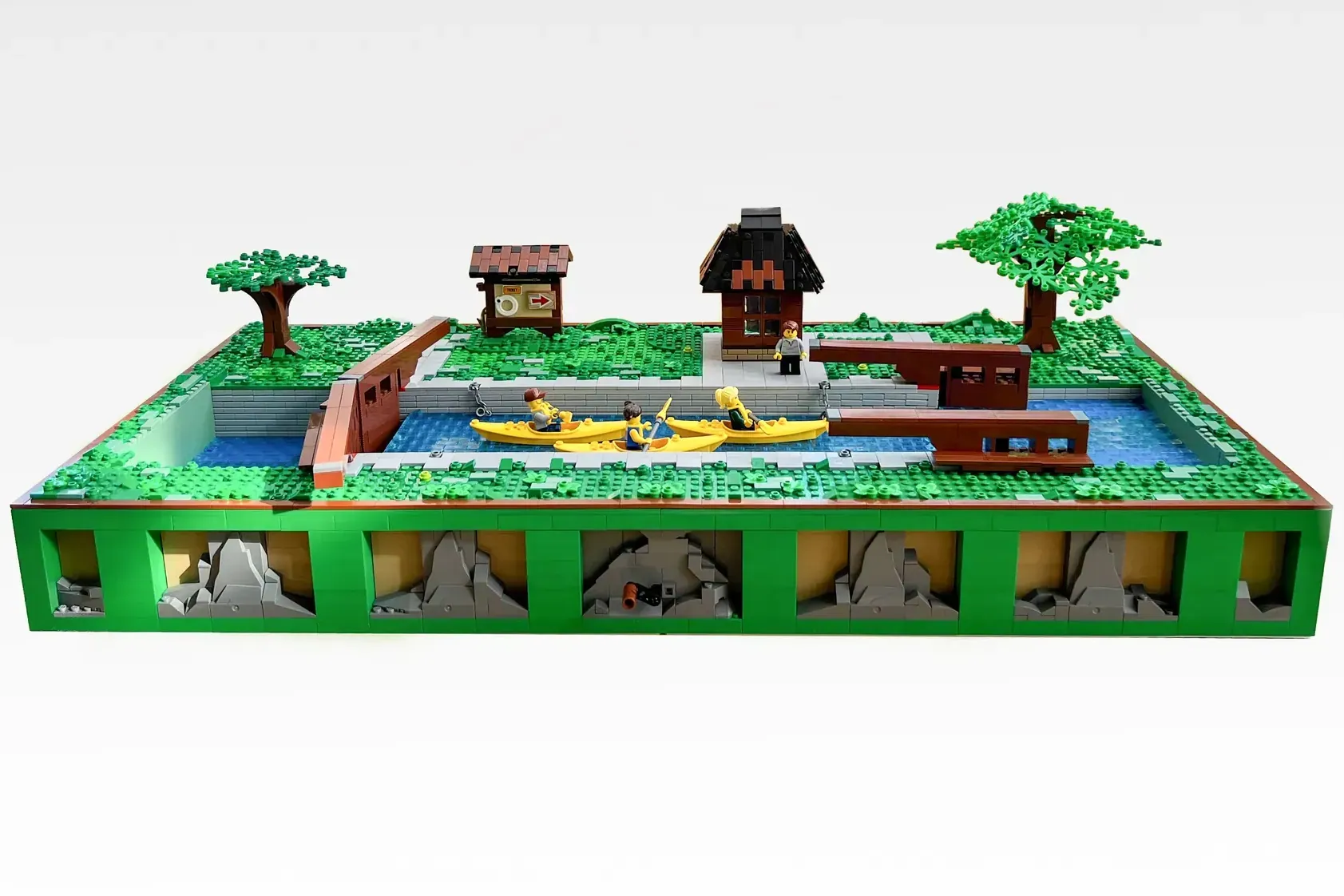 Locks on the Water Canal | LEGO® Ideas
