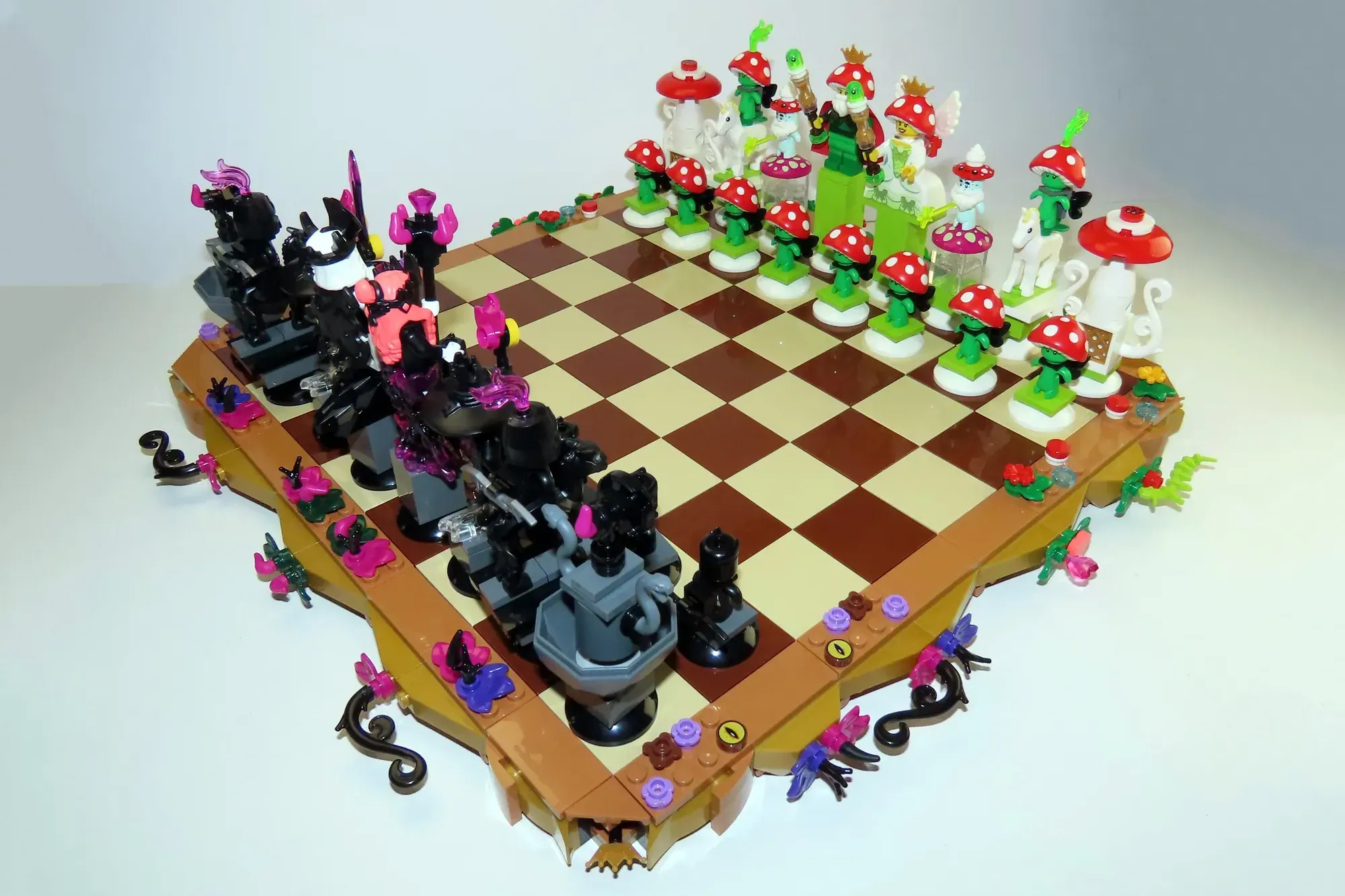 The Mushlings of Mushwood Grove vs the Hordes of the Dark Forest Chess ...