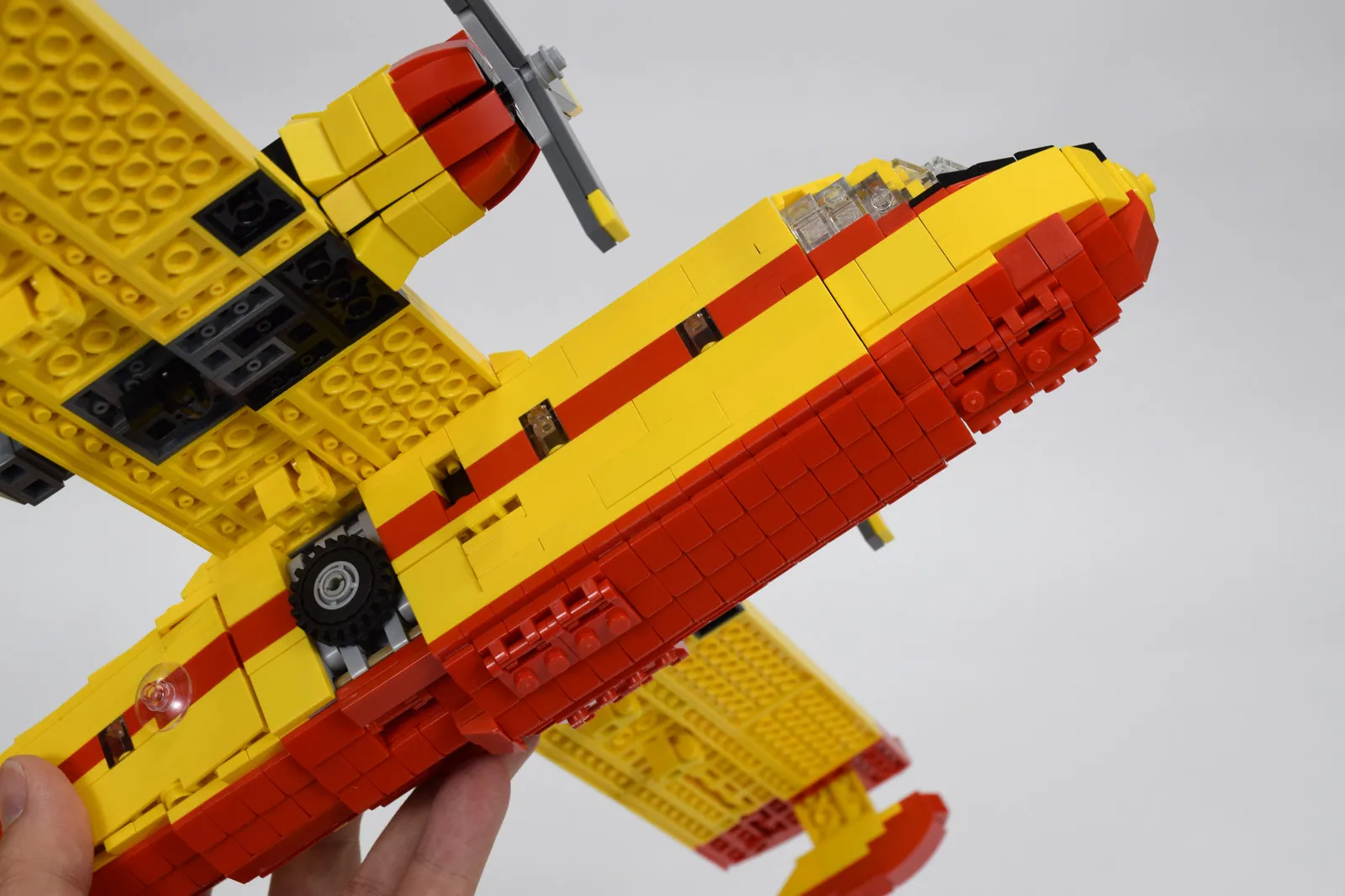 Canadair CL-215 - Water Bomber | LEGO® Ideas