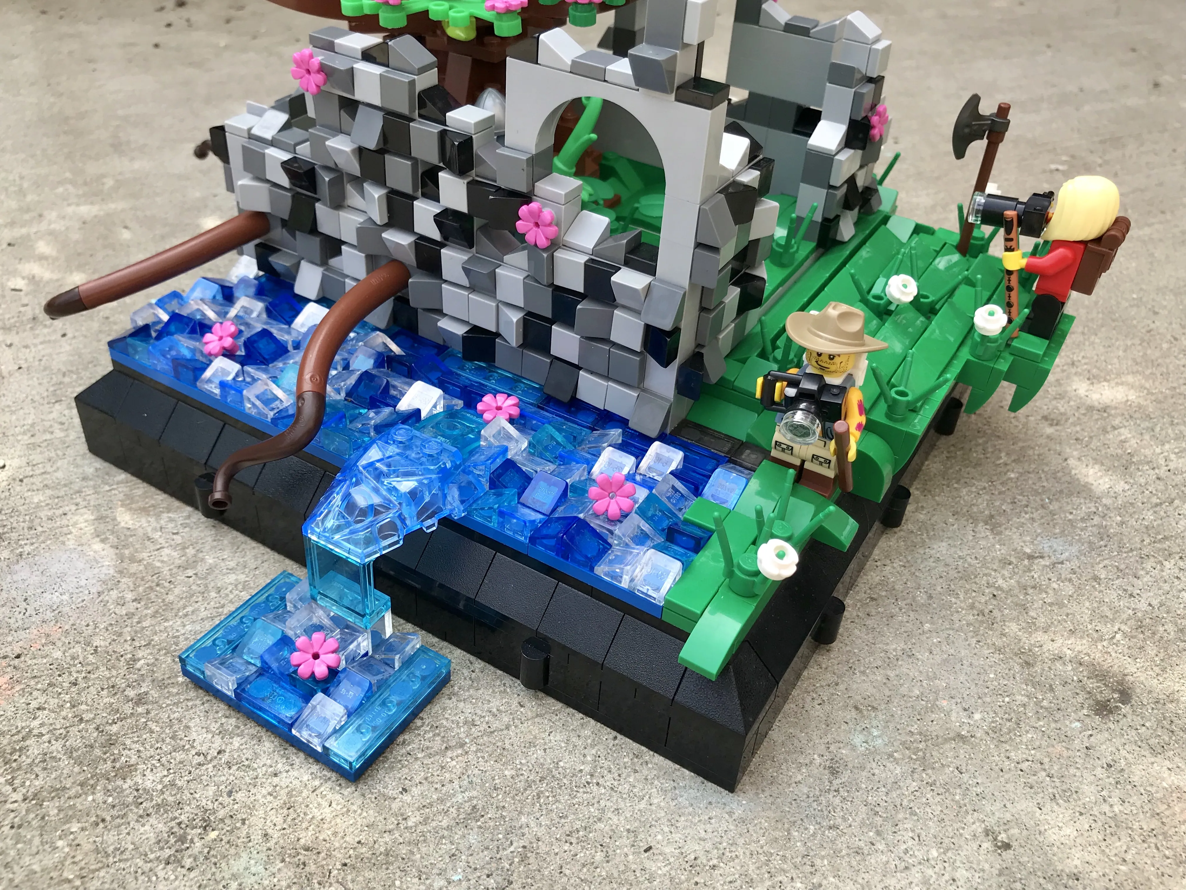 The Forgotten Outpost | LEGO® Ideas