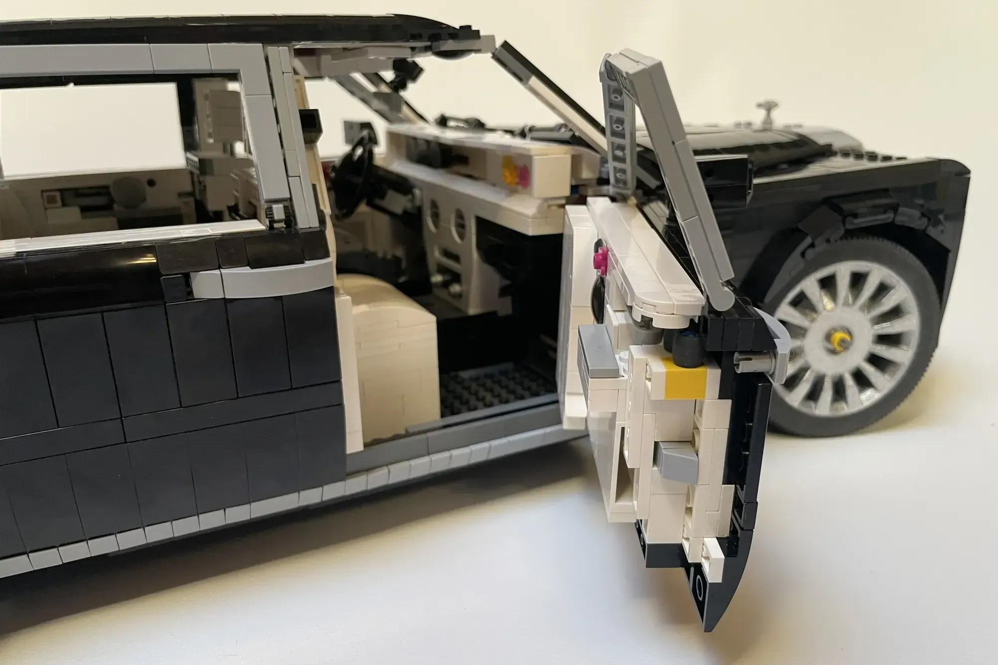 Rolls Royce Phantom | LEGO® Ideas
