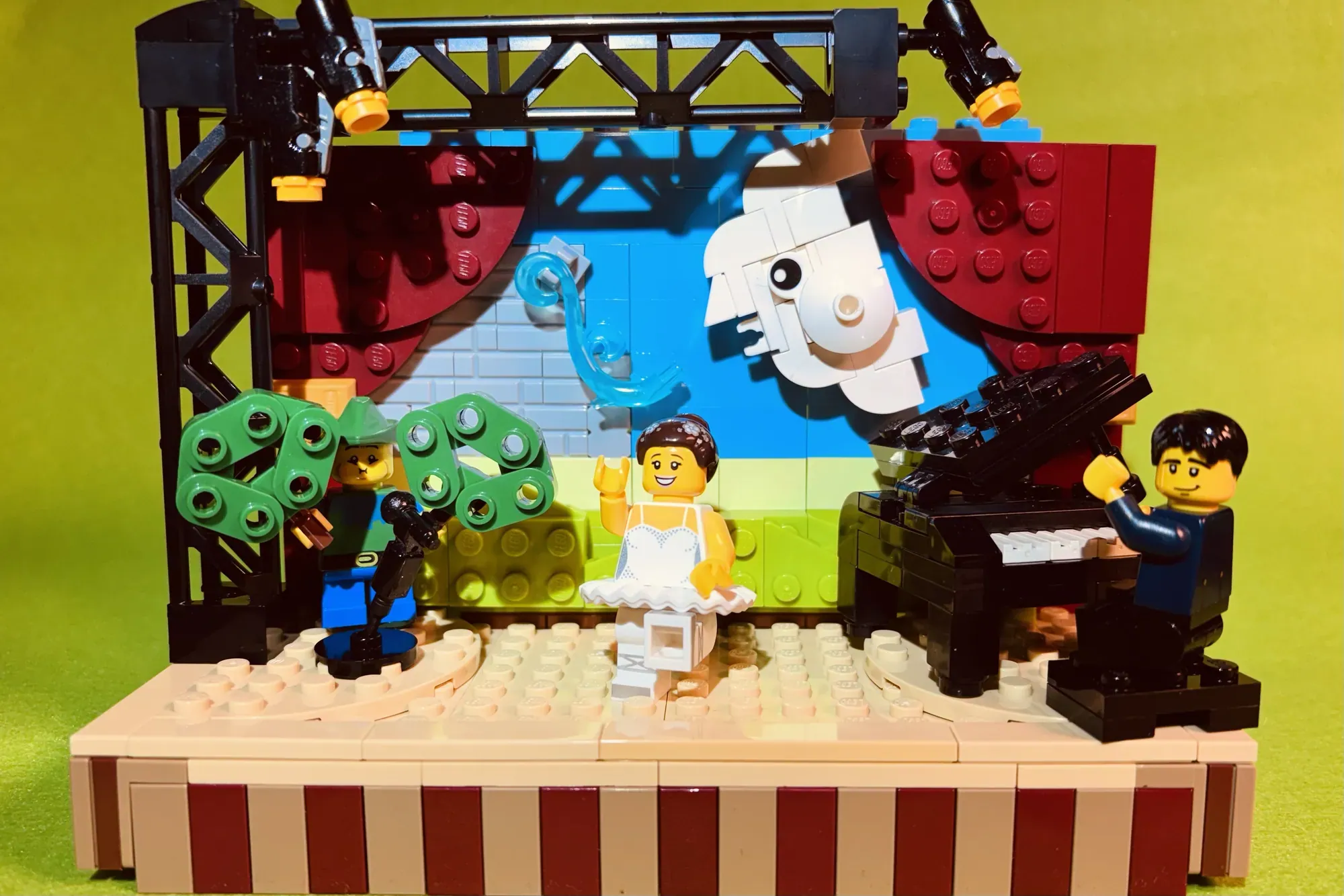 Ballet Dancing - When the Wind Teaches Me to Dance | LEGO® Ideas