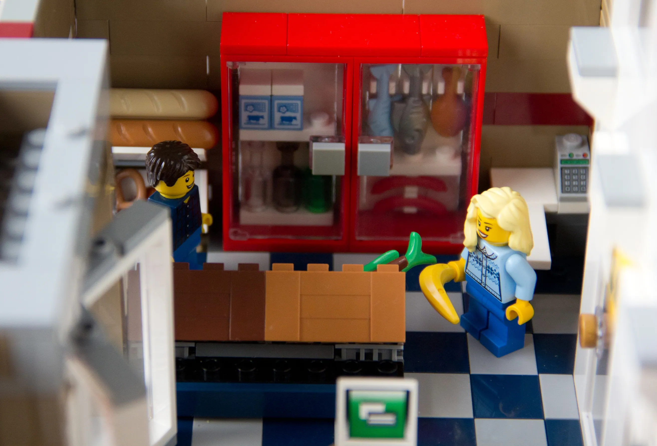 Shopping Mall | LEGO® Ideas