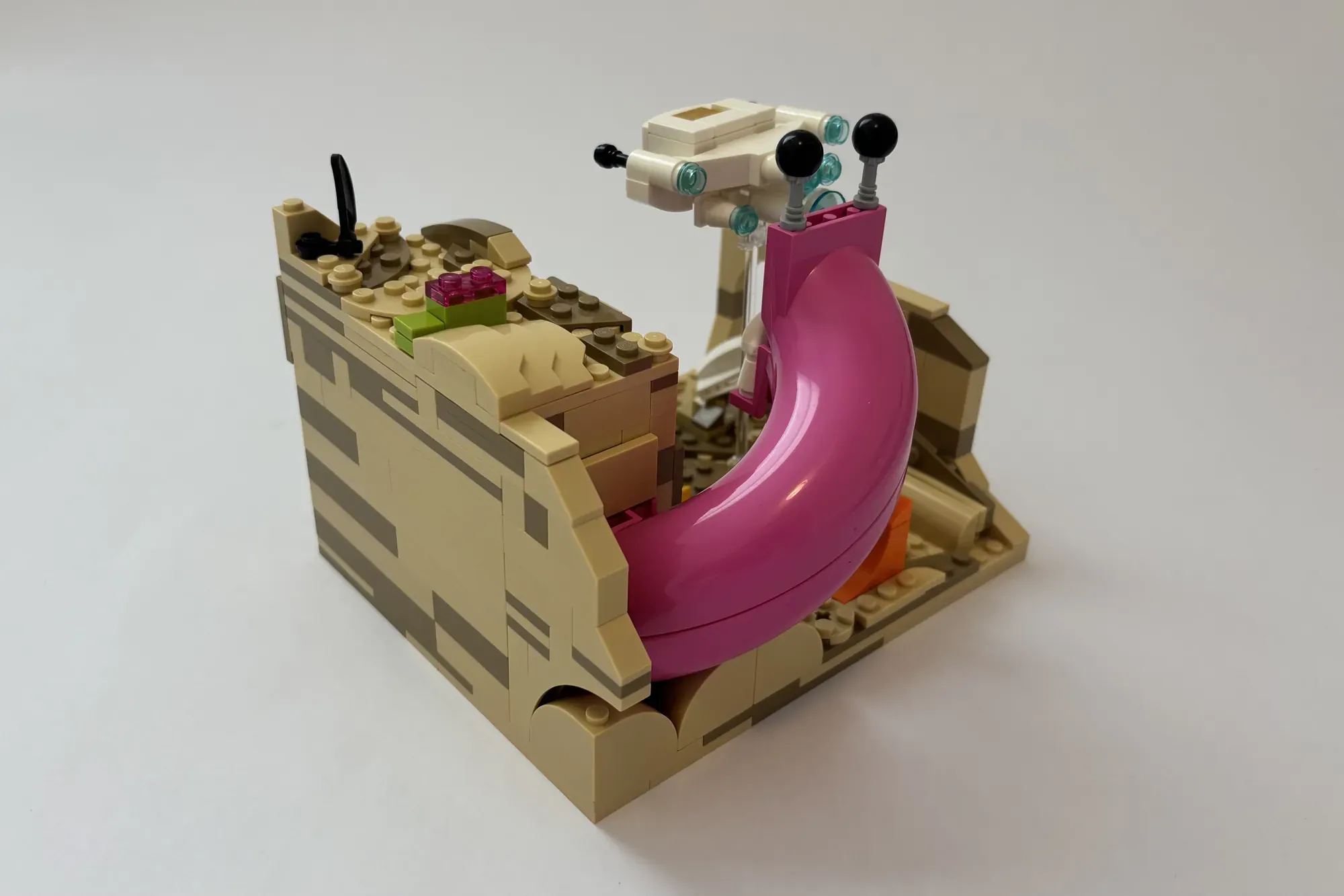 The Snail Escape | LEGO® Ideas