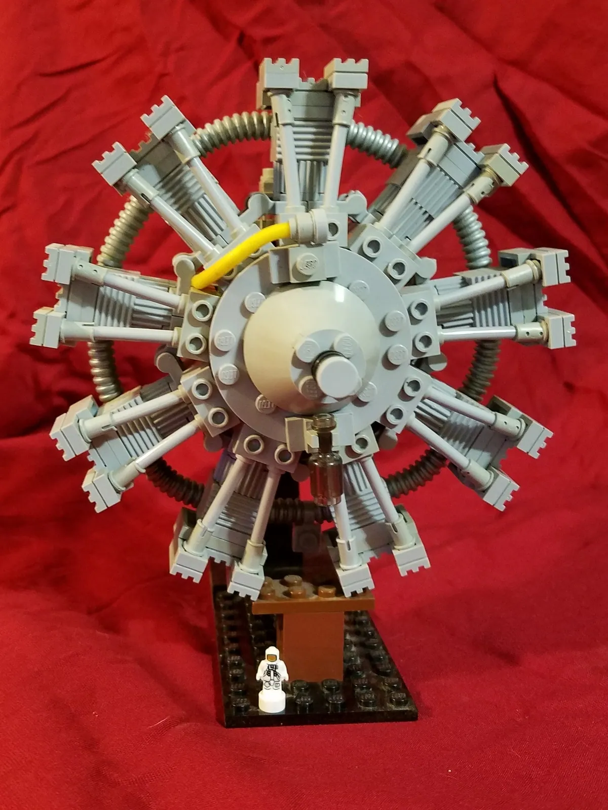 Engines From The Past: 9-cylinder Radial 1321ci & 1101ci V8 | LEGO® Ideas