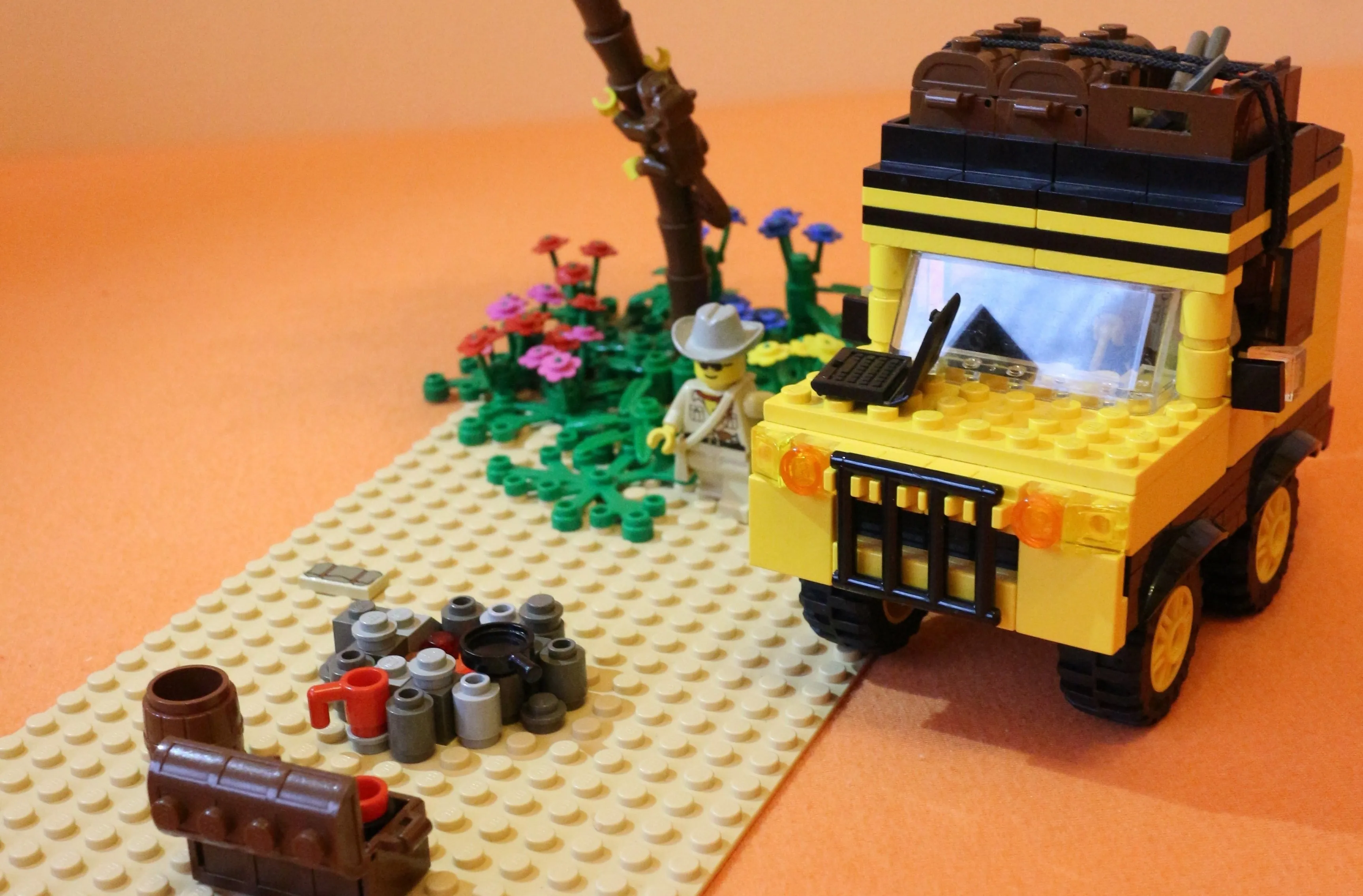 Adventurers Arriving to an Oasis | LEGO® Ideas