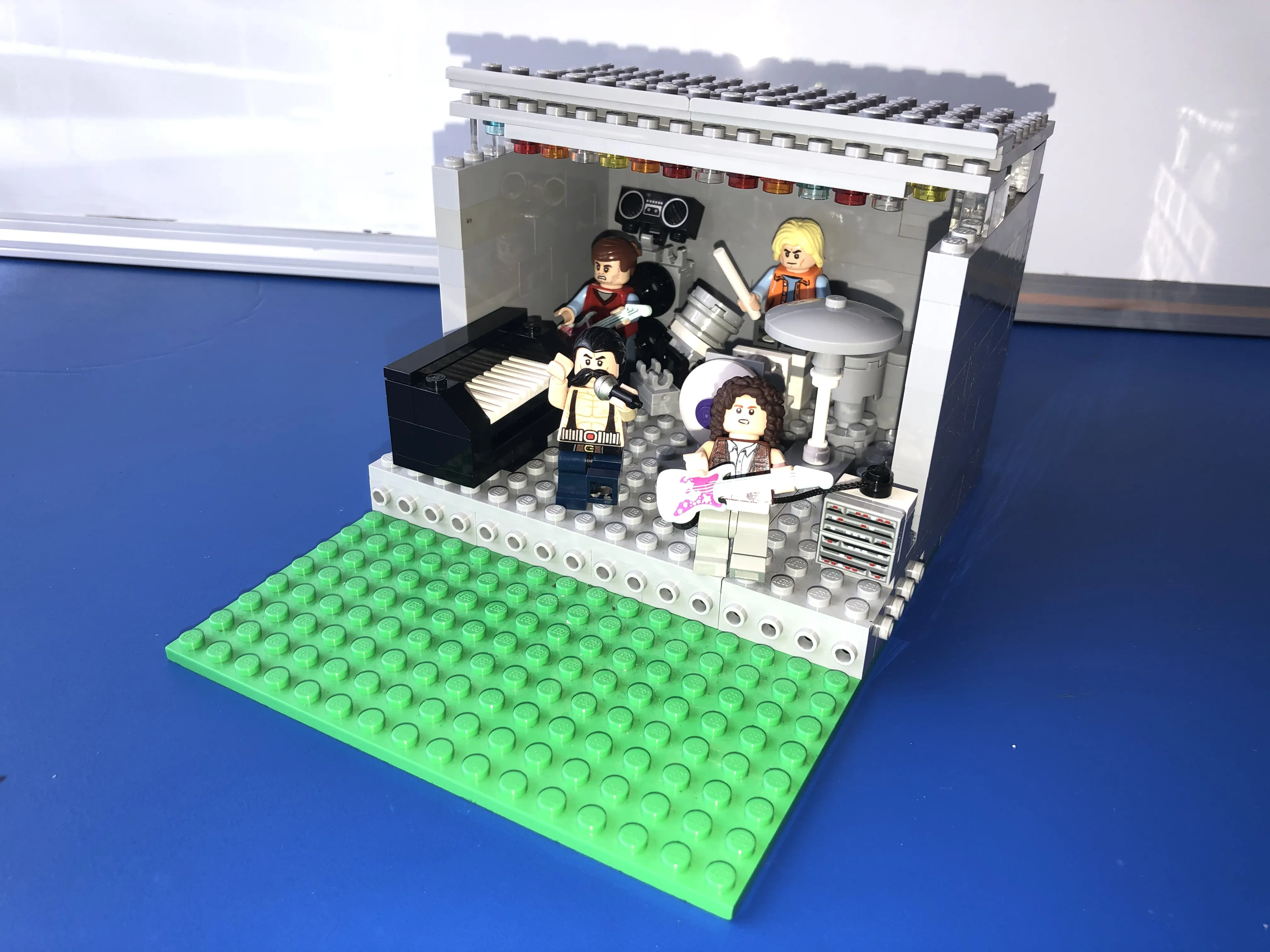 The LEGO Bohemian Rhapsody | LEGO® Ideas