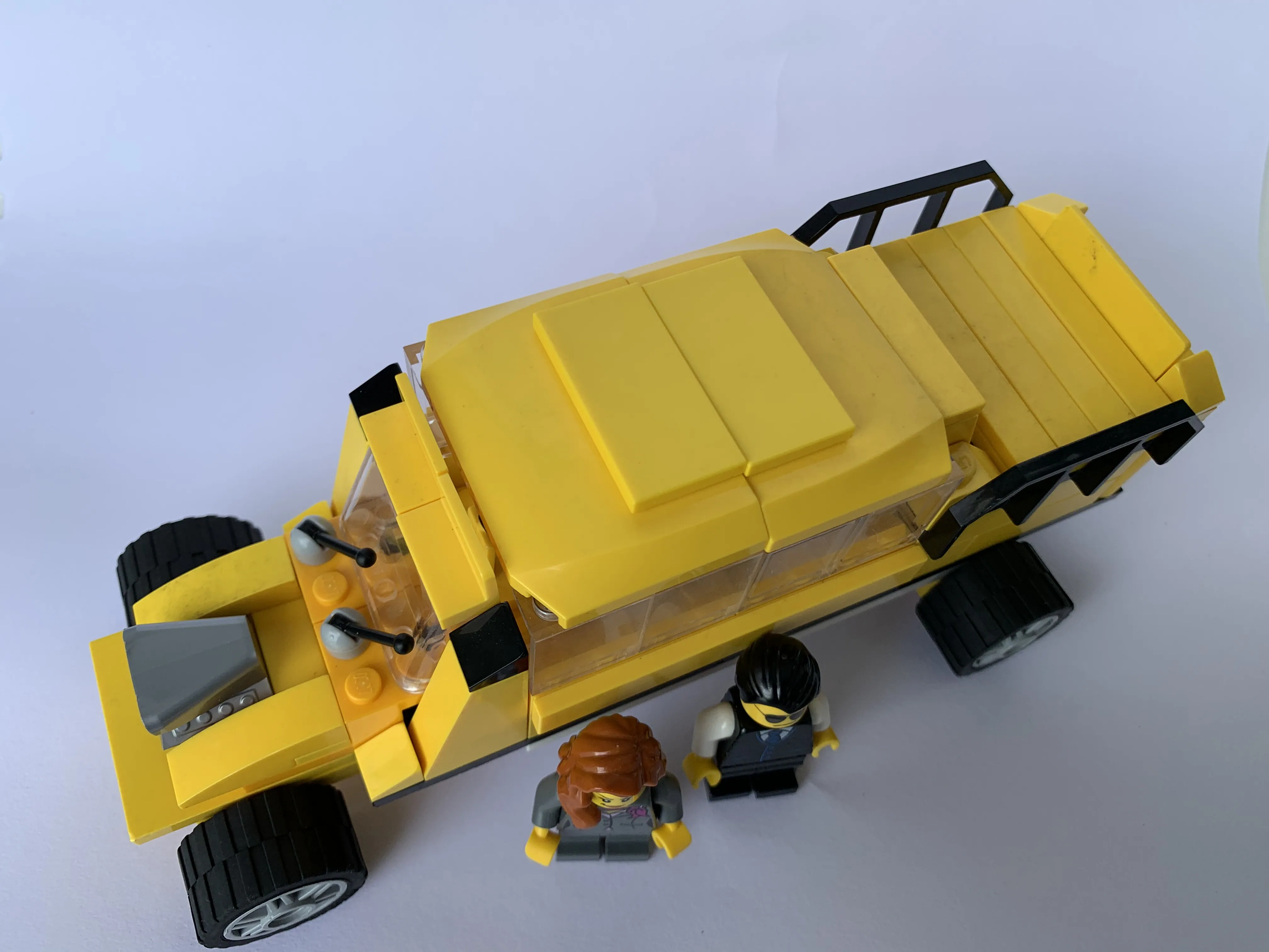 We All Live in a Yellow Limousine | LEGO® Ideas