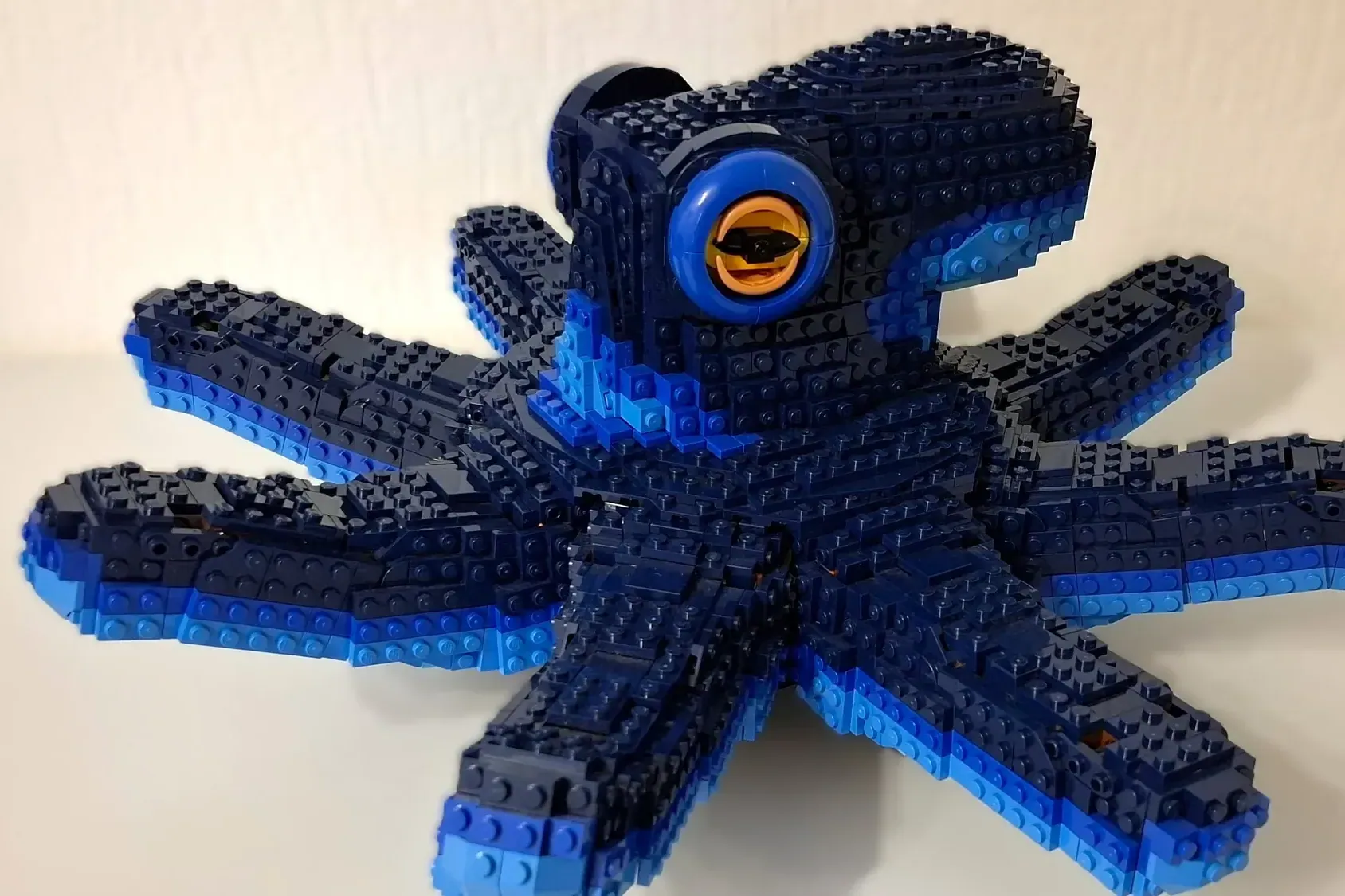 Fully Motorized Octopus | LEGO® Ideas