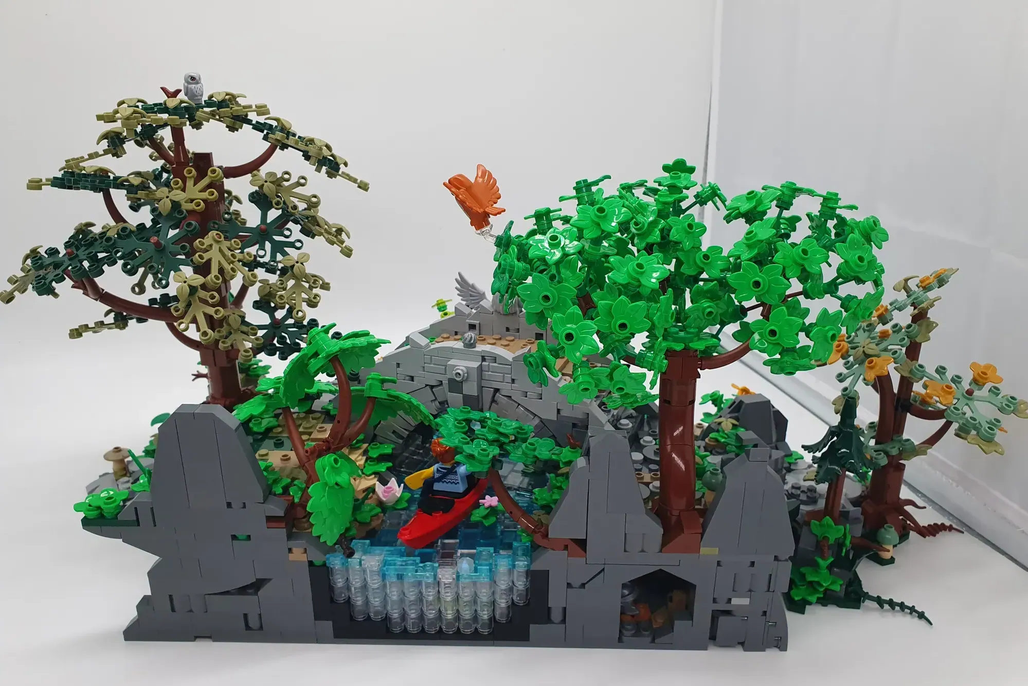 Outdoor Experience Around the Old Roman Stone Bridge | LEGO® Ideas