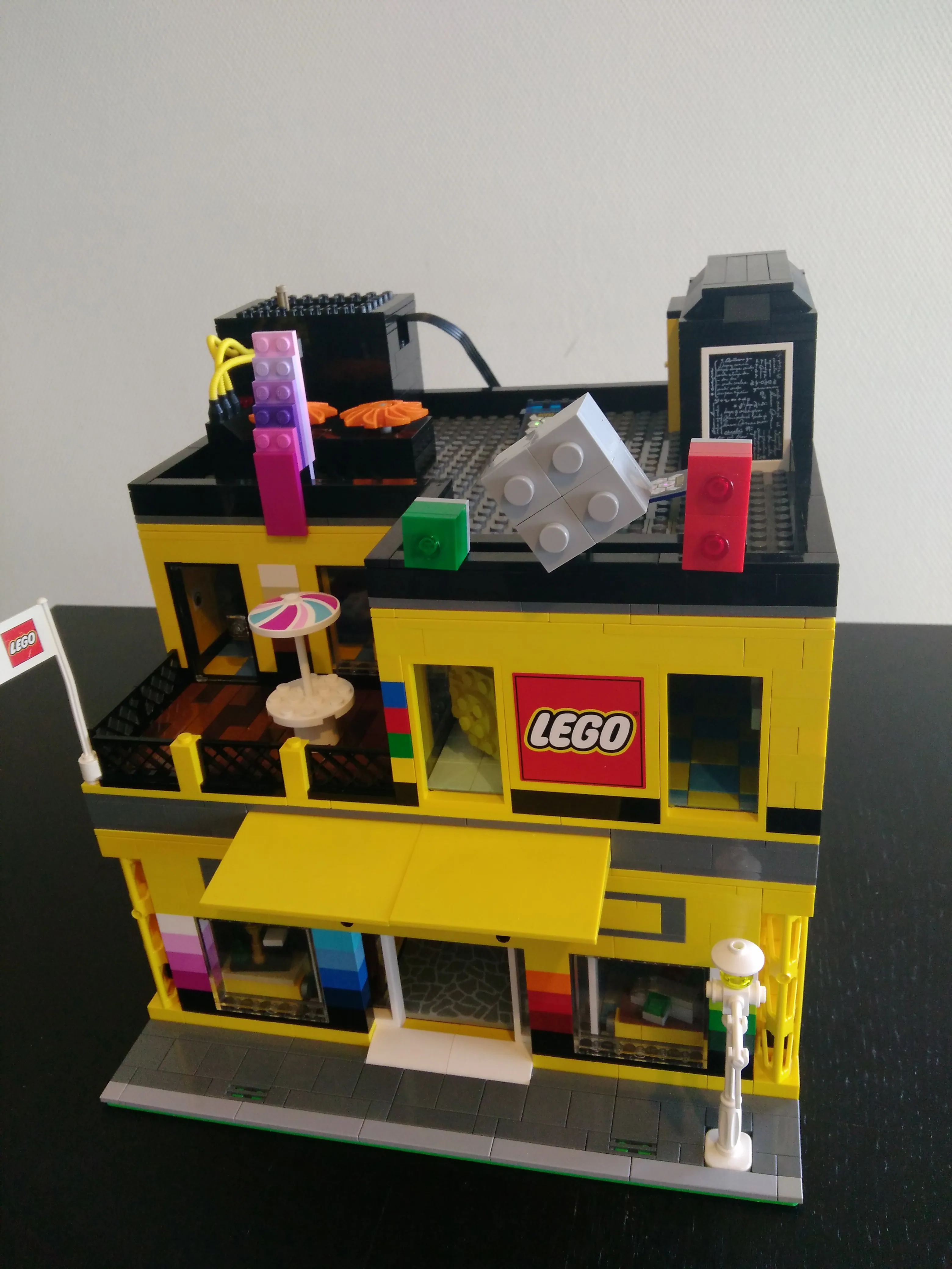 Modular LEGO Store | LEGO® Ideas
