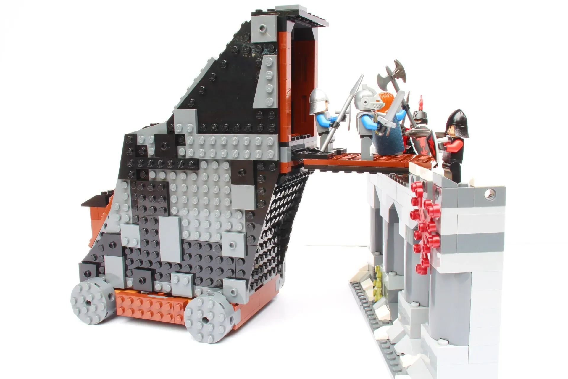 The Armored Siege Tower | LEGO® Ideas