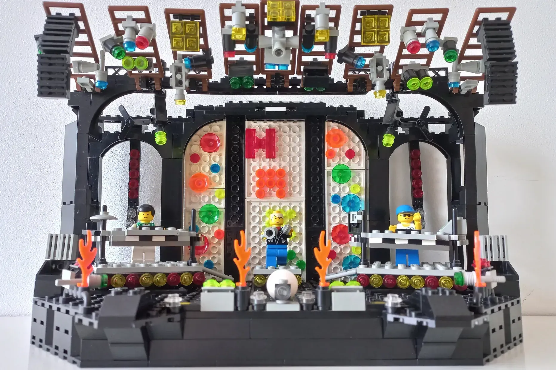 Concert of Scooter | LEGO® Ideas