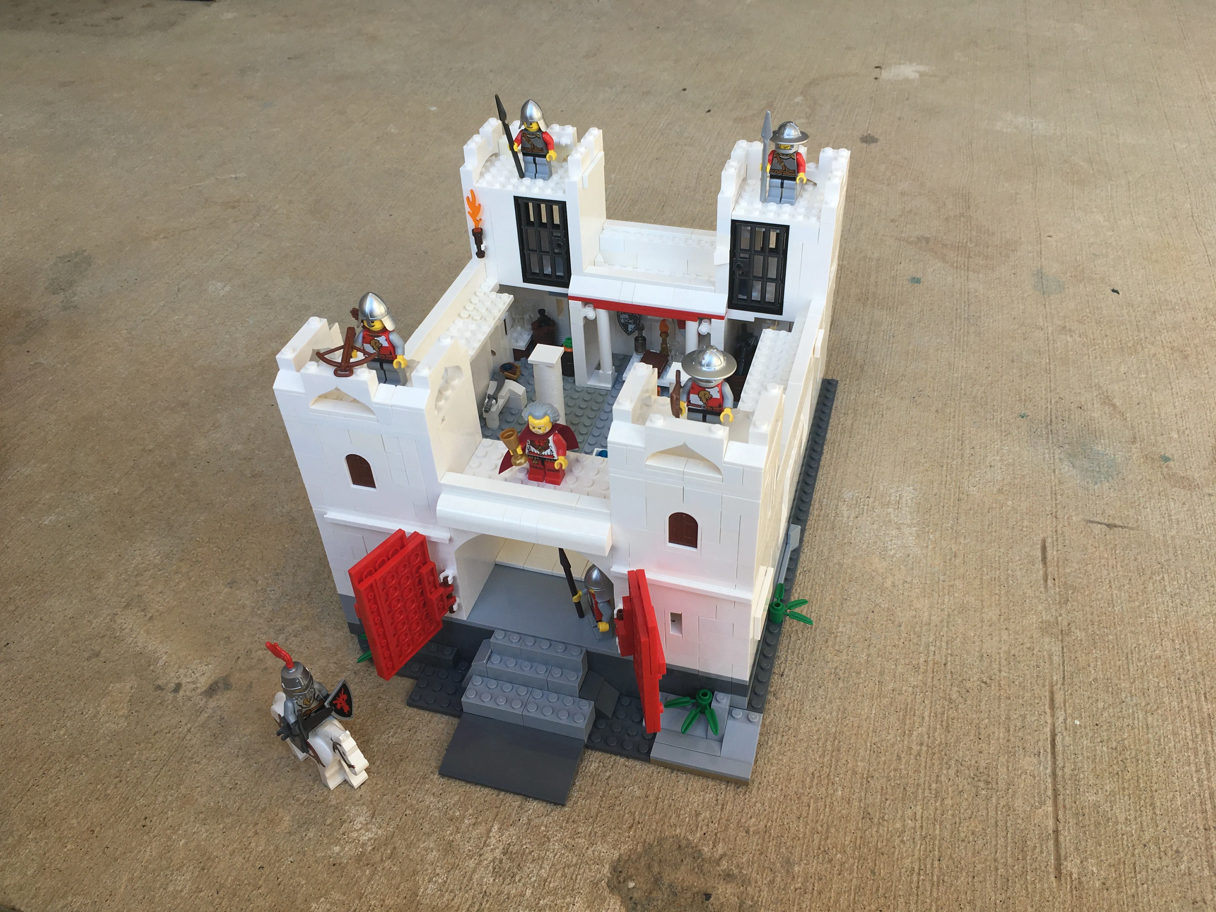 Mediterranean Coastal Fort of the Knights | LEGO® Ideas