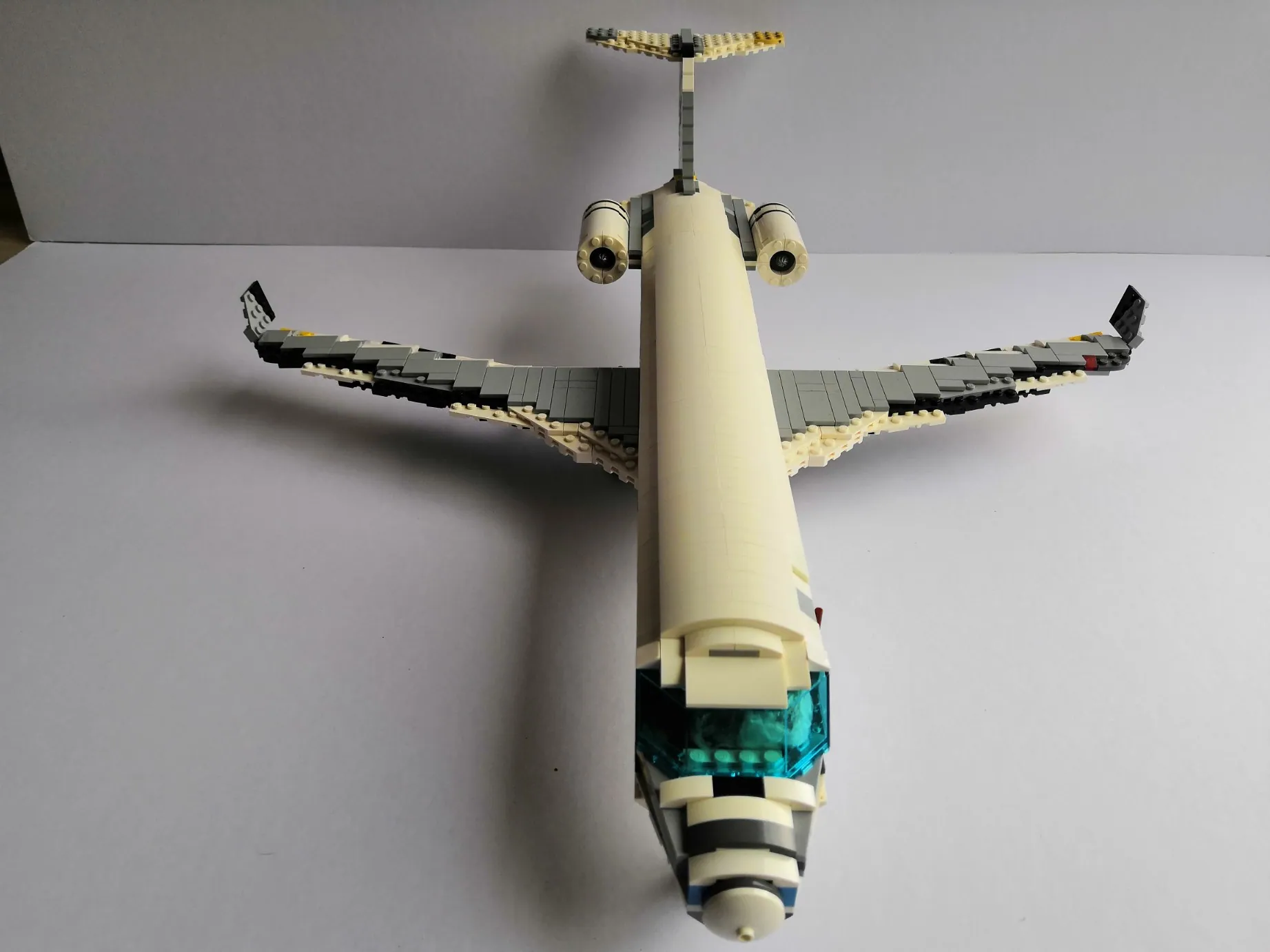 Lego Bombardier Crj 200 | LEGO® Ideas