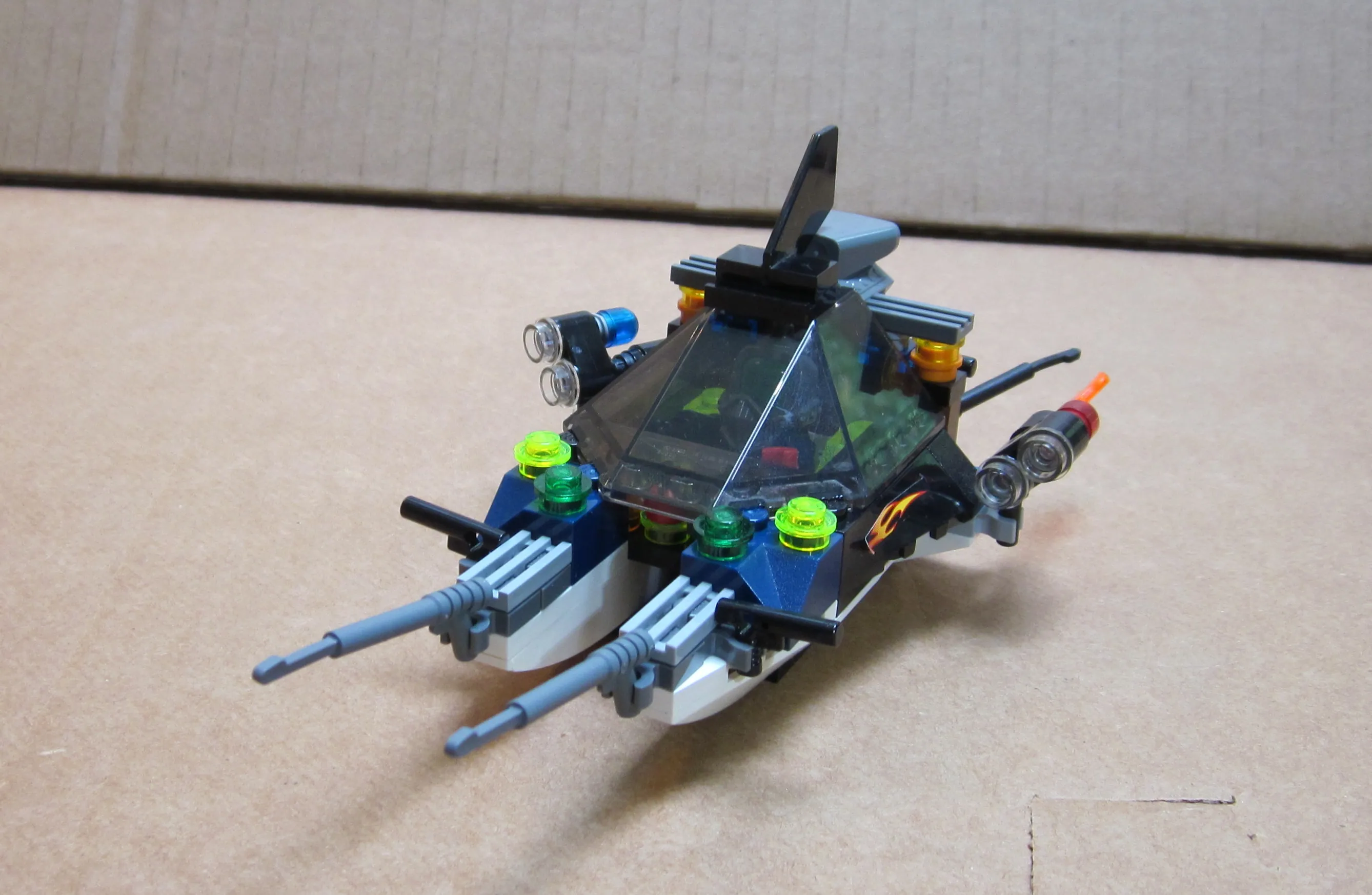 Alien Outlaw Cruiser | LEGO® Ideas