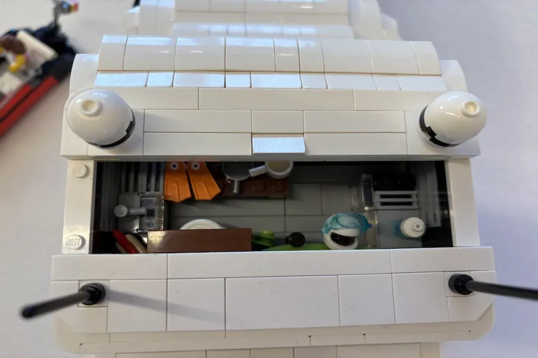 Modern Yacht | LEGO® Ideas