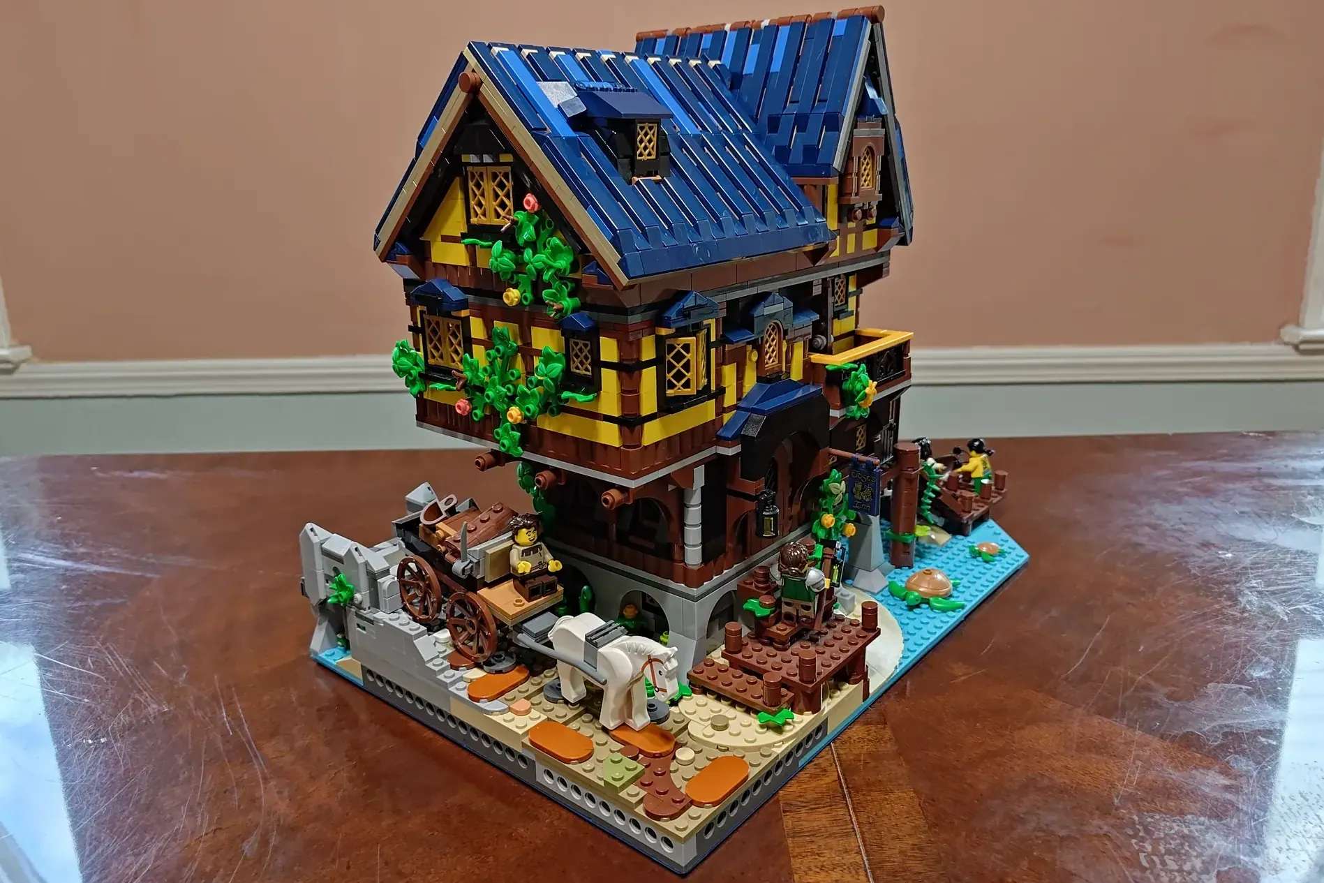 The Dockside Inn | LEGO® Ideas