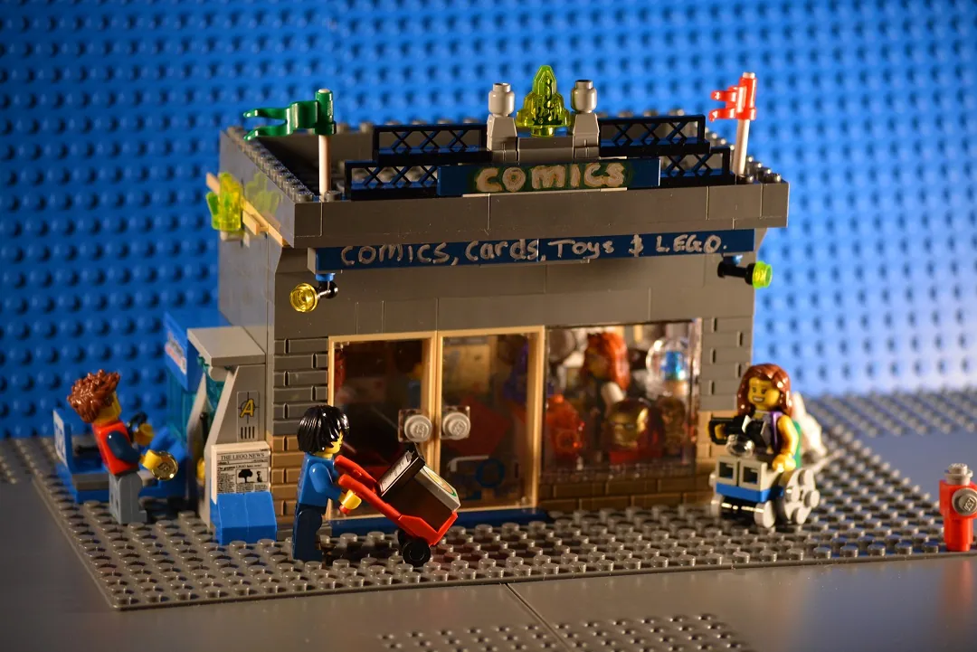 City Comic Store | LEGO® Ideas