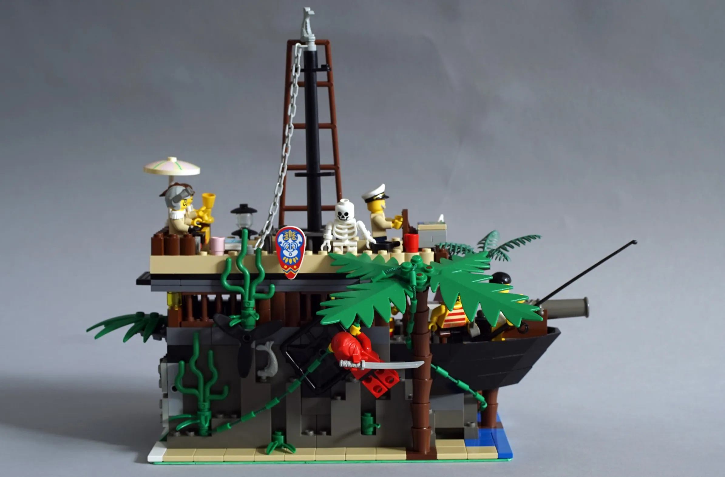 Shipwreck Patio | LEGO® Ideas