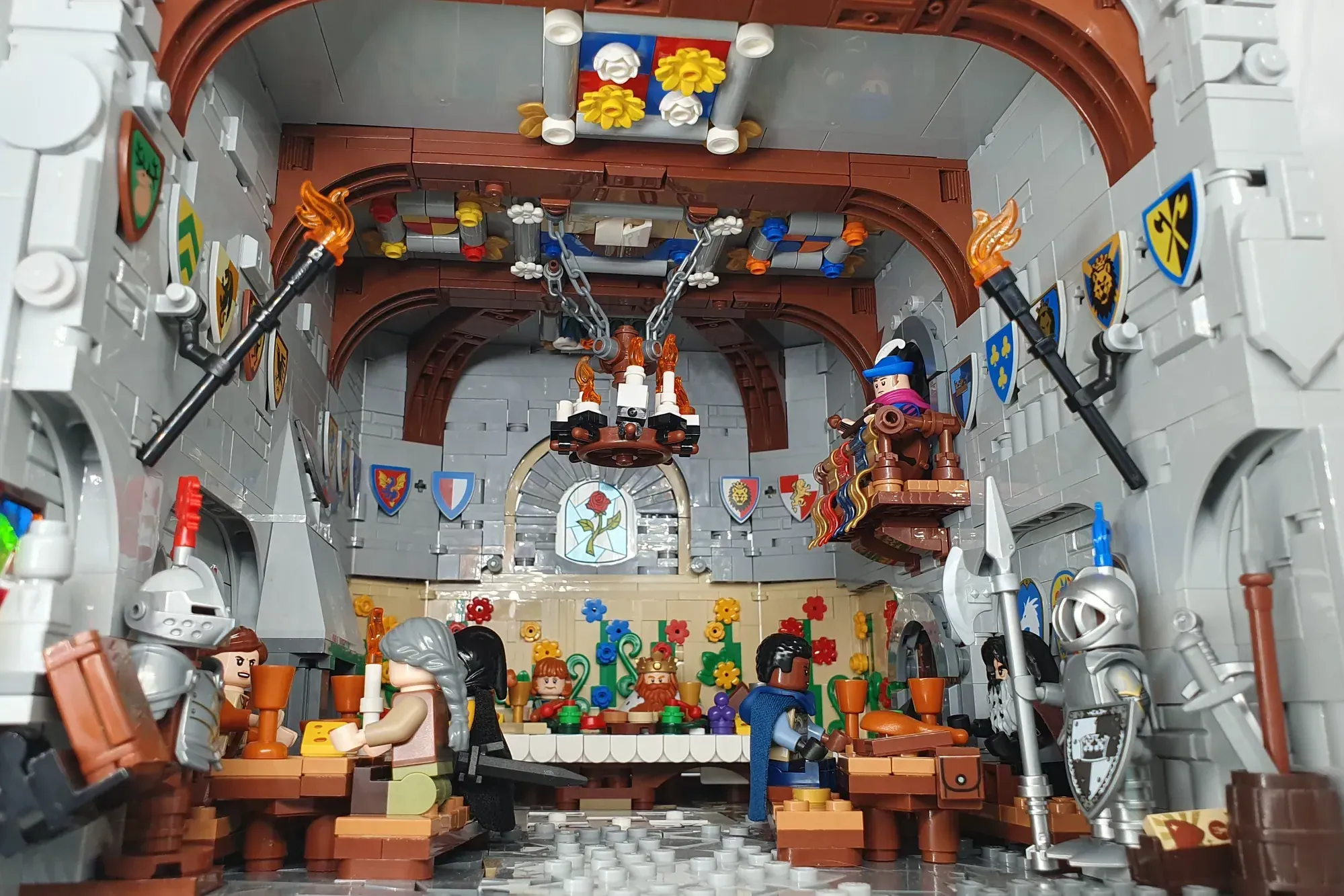 Medieval Great Hall Book Nook | LEGO® Ideas
