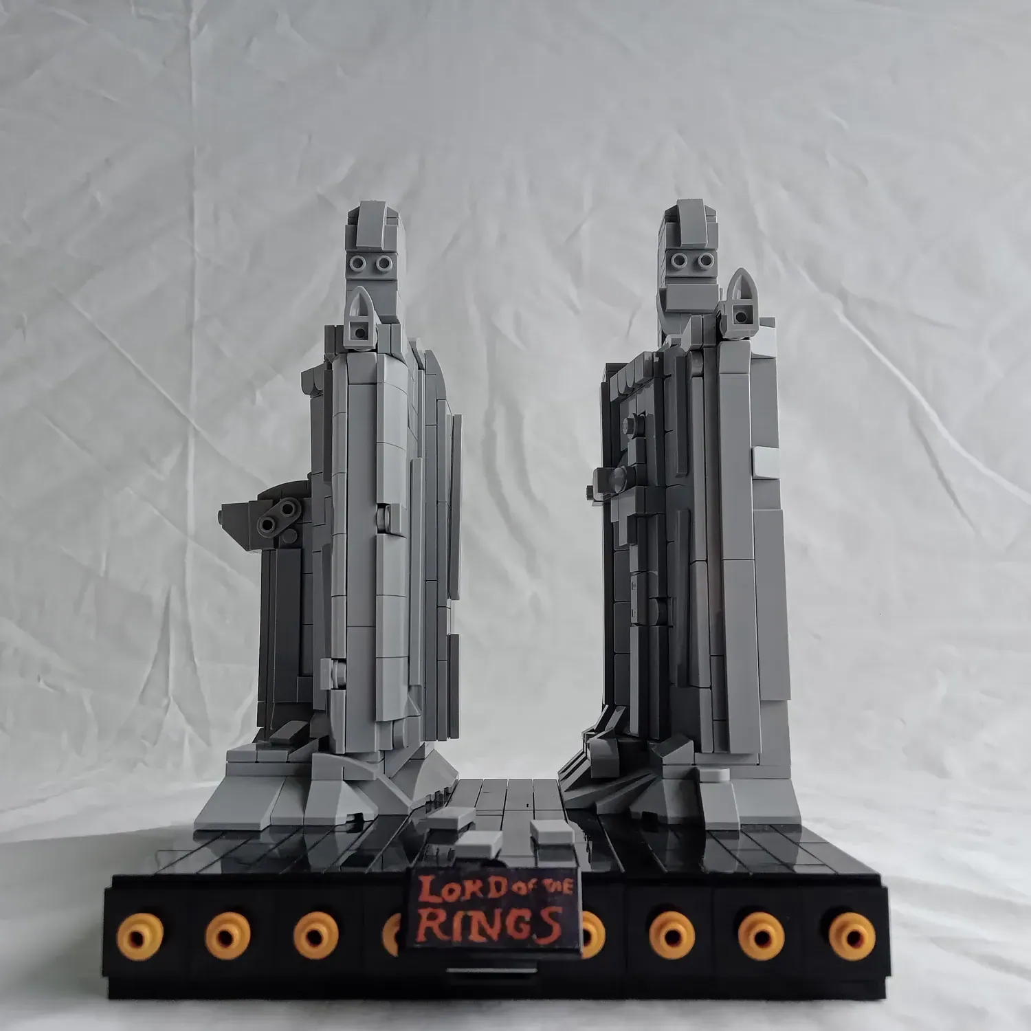 Location: The Argonath | LEGO® Ideas