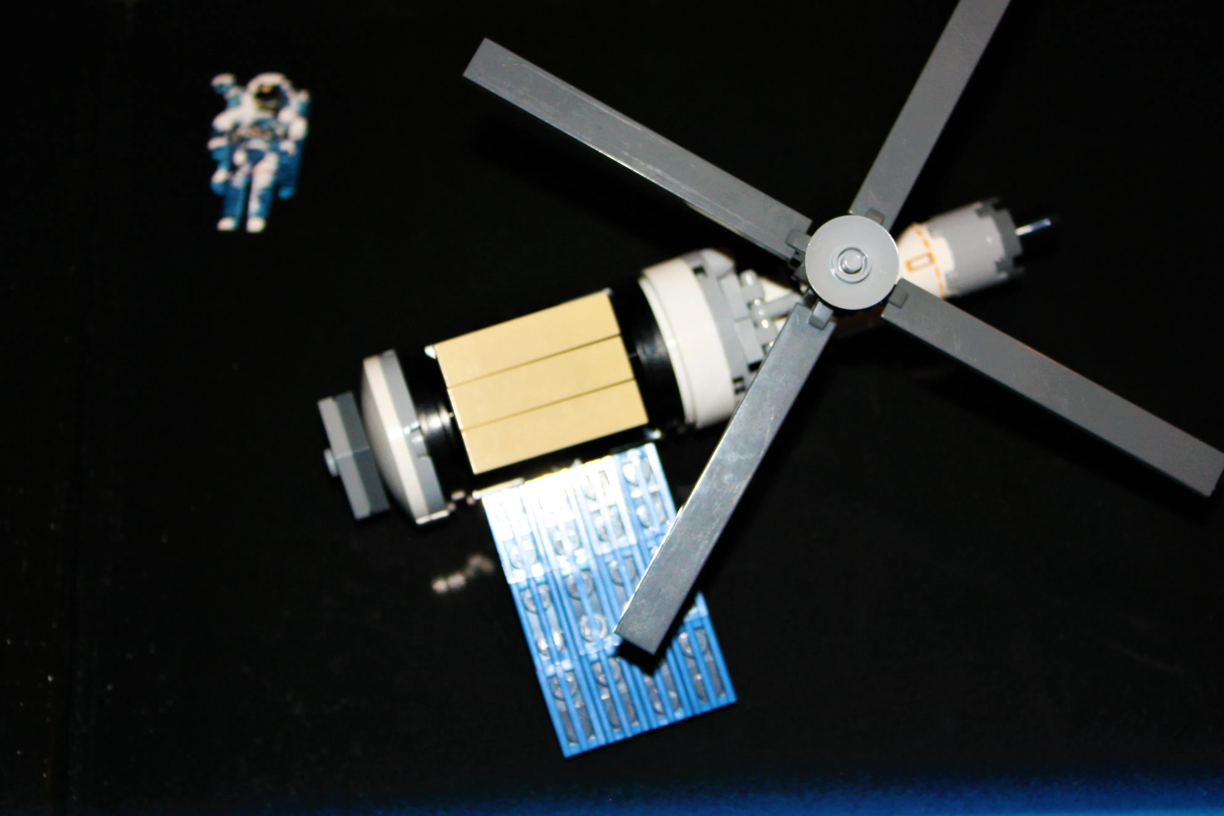 NASA Sky Lab | LEGO® Ideas