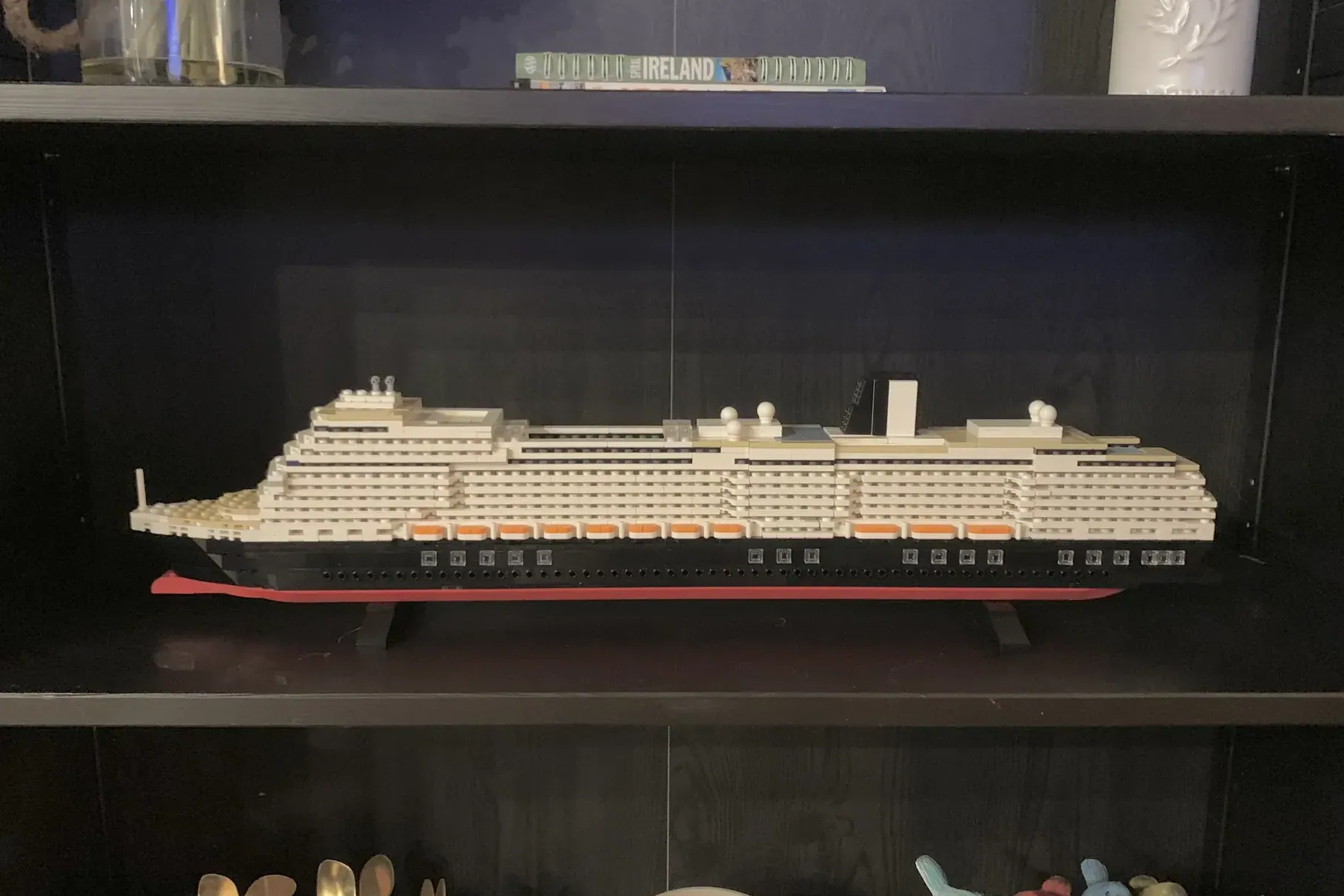 Holland America Line's Flagship MS Rotterdam 1:500 Scale | LEGO® Ideas