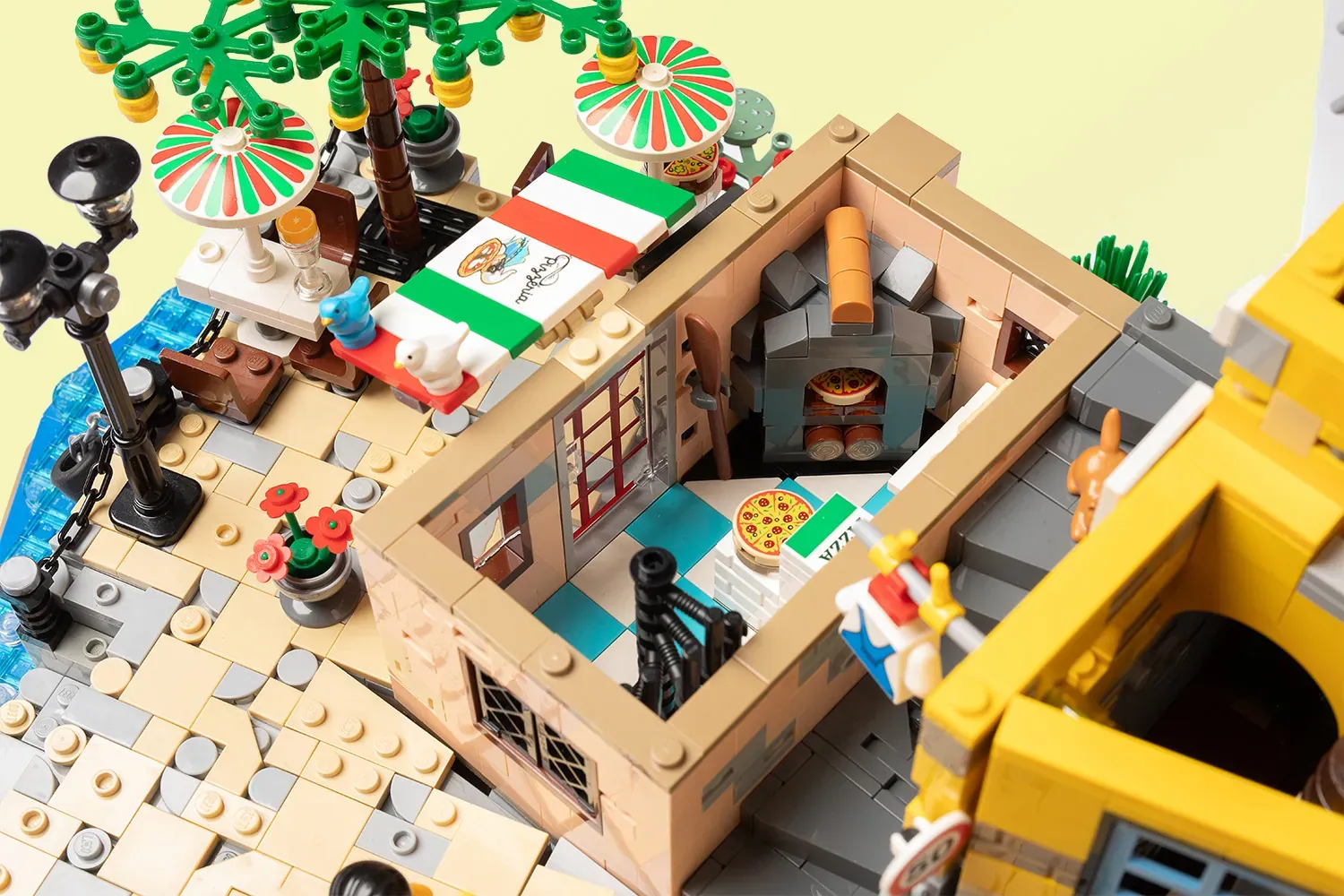 Naples Corner | LEGO® Ideas